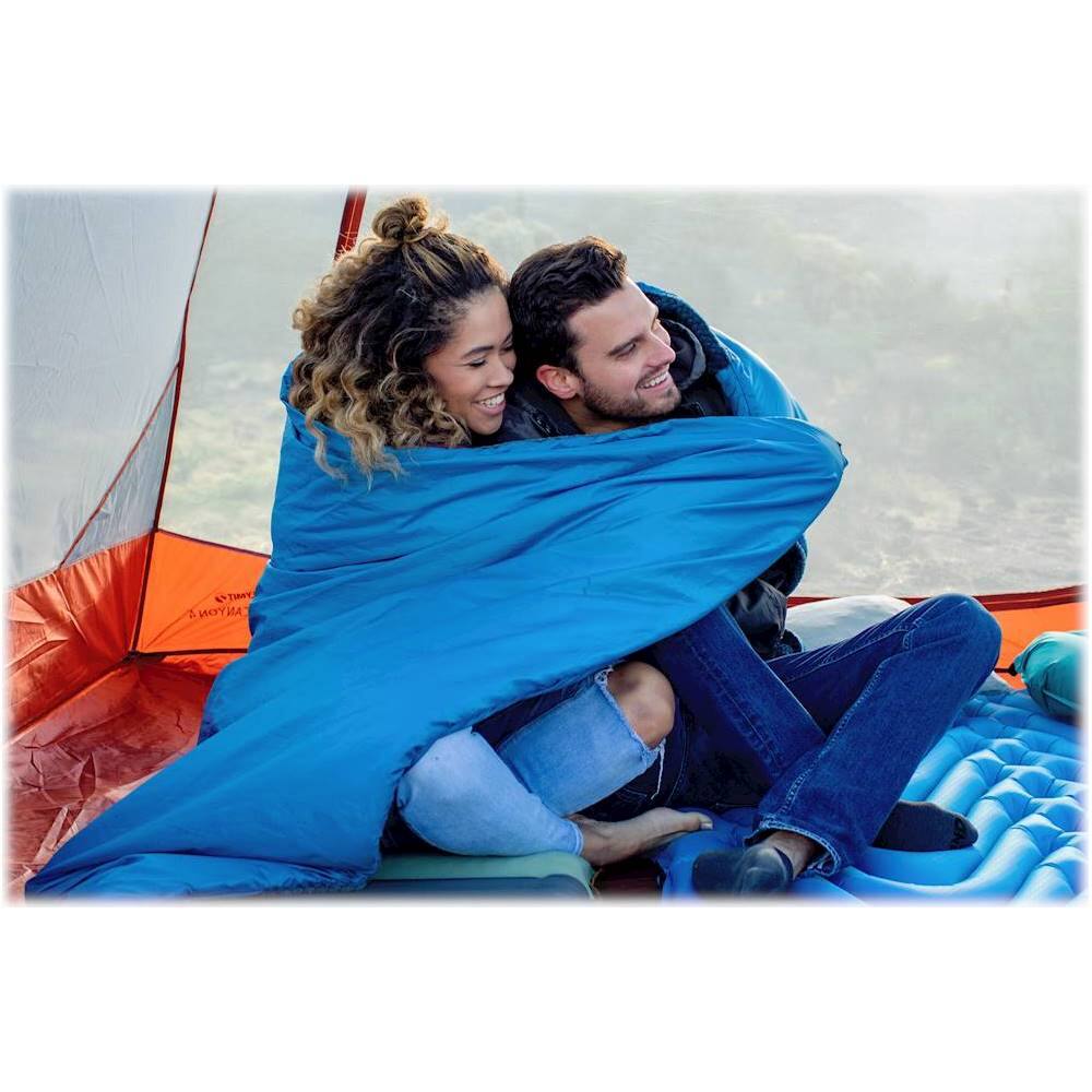 Best Buy: Klymit Versa Luxe Blanket and Camping Pillow 13BVLLP