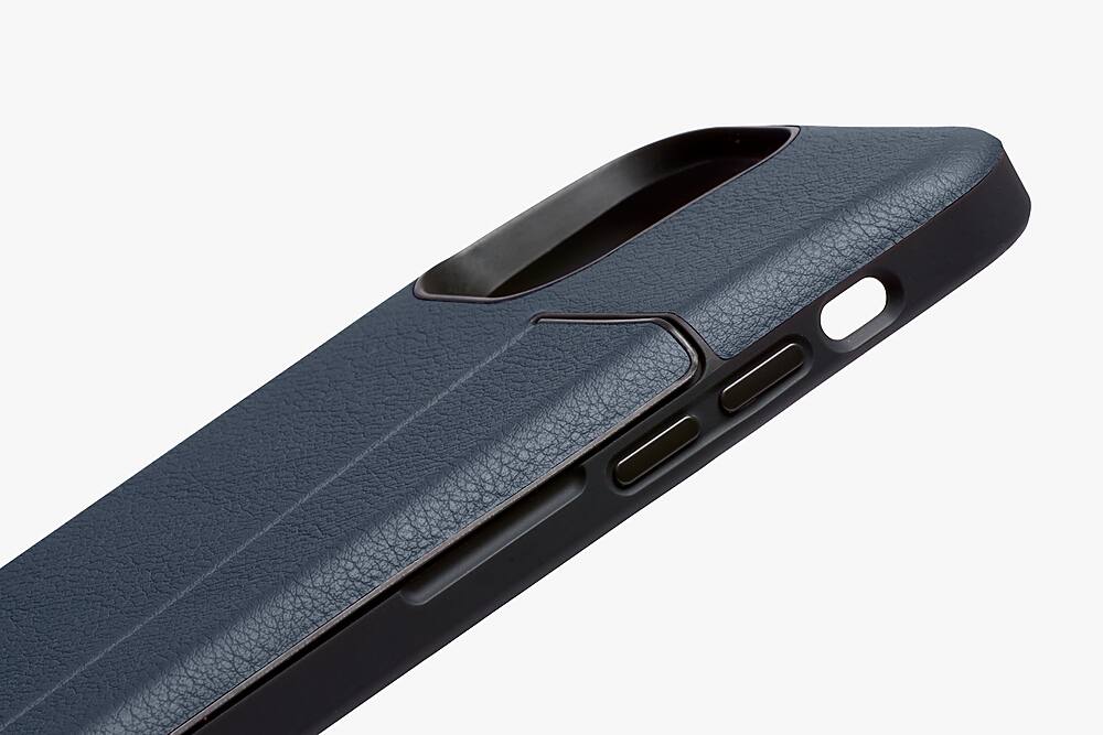Best Buy: Bellroy 3 Card iPhone 12/iPhone 12 Pro Case PTXC-BAS-117