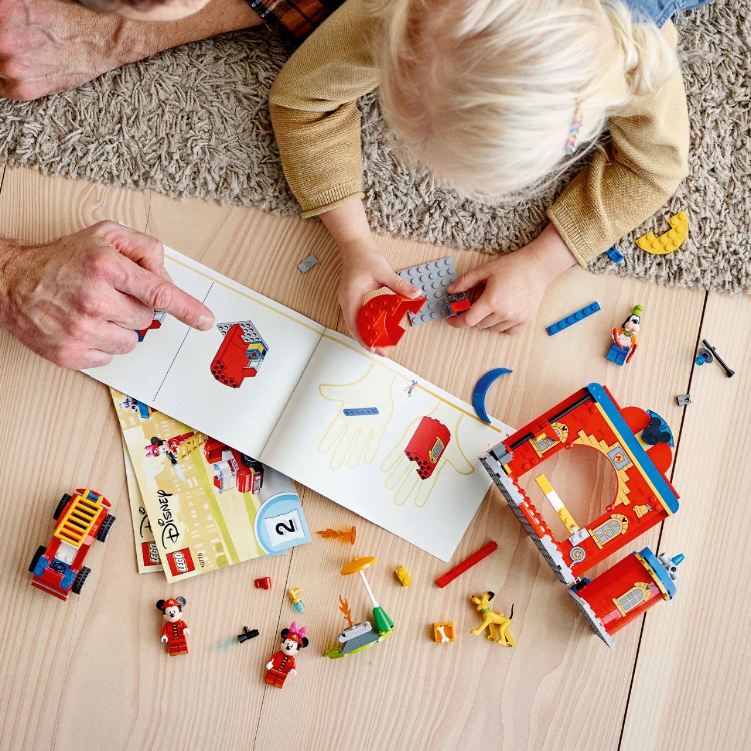 Best Buy: LEGO Mickey and Friends Mickey & Friends Fire Truck & Station ...