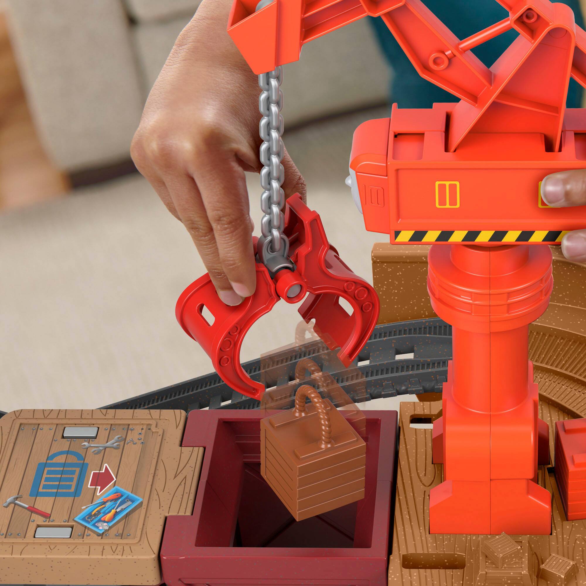 Best Buy: Thomas & Friends Trains & Cranes Super Tower GXH09