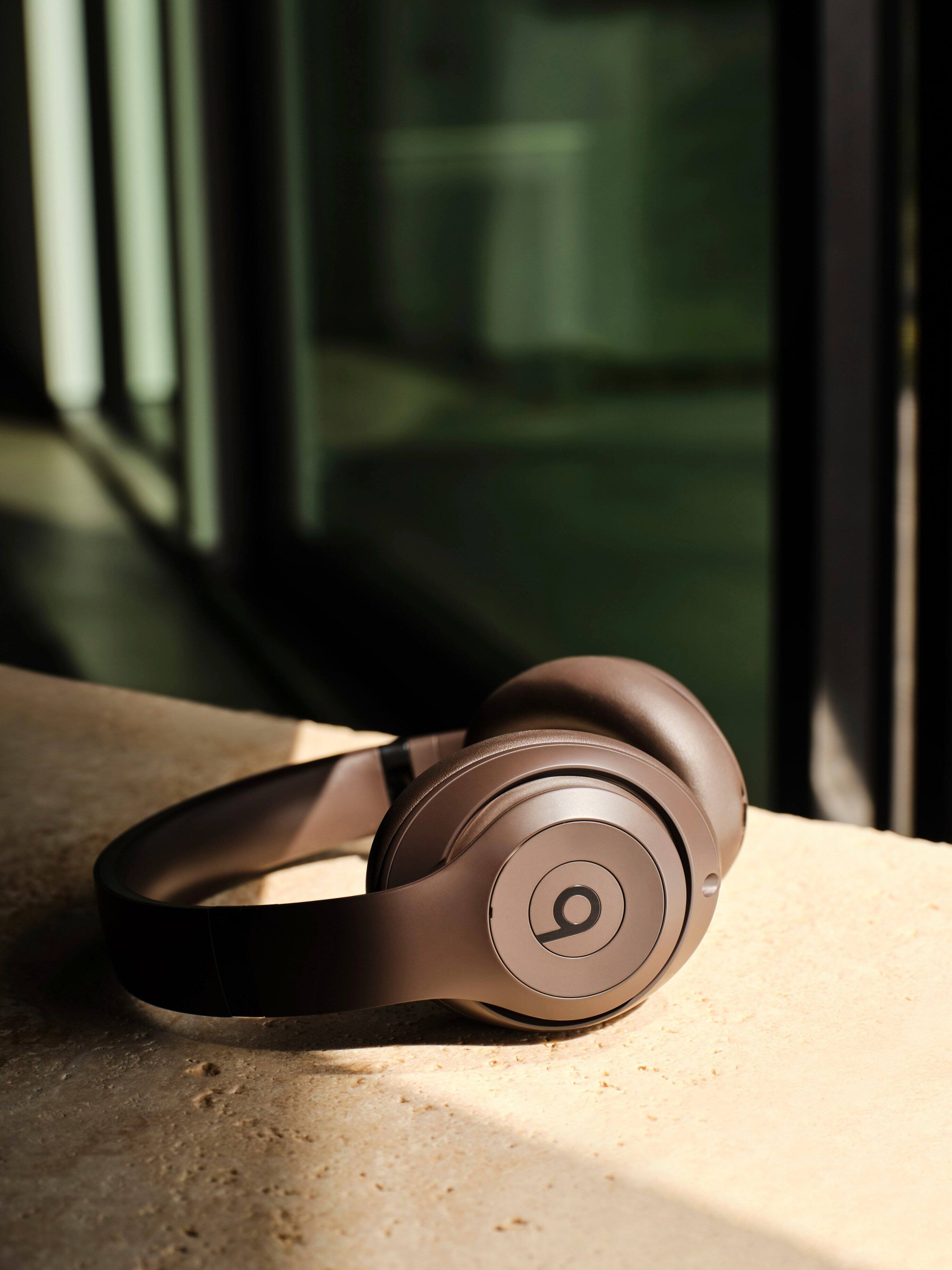 Beats Studio Pro Wireless Noise Cancelling Over the Ear Headphones Deep Brown MQTT3LL/A - Best Buy