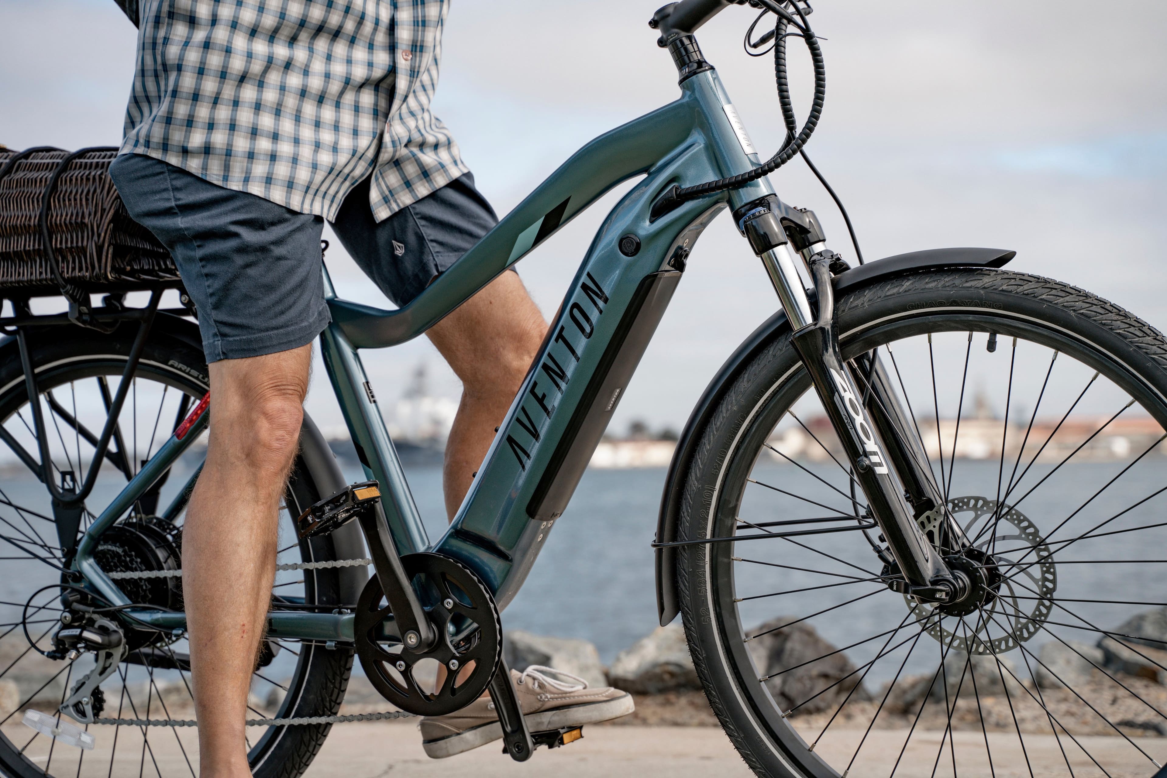 Customer Reviews: Aventon Level.2 Commuter Step-Over eBike w/ up to 60 ...