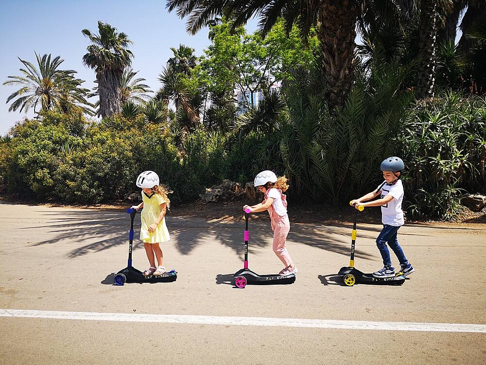 Best Buy: INOKIM Icon Kids Scooter w/4 miles Max Operating Range & 4 ...