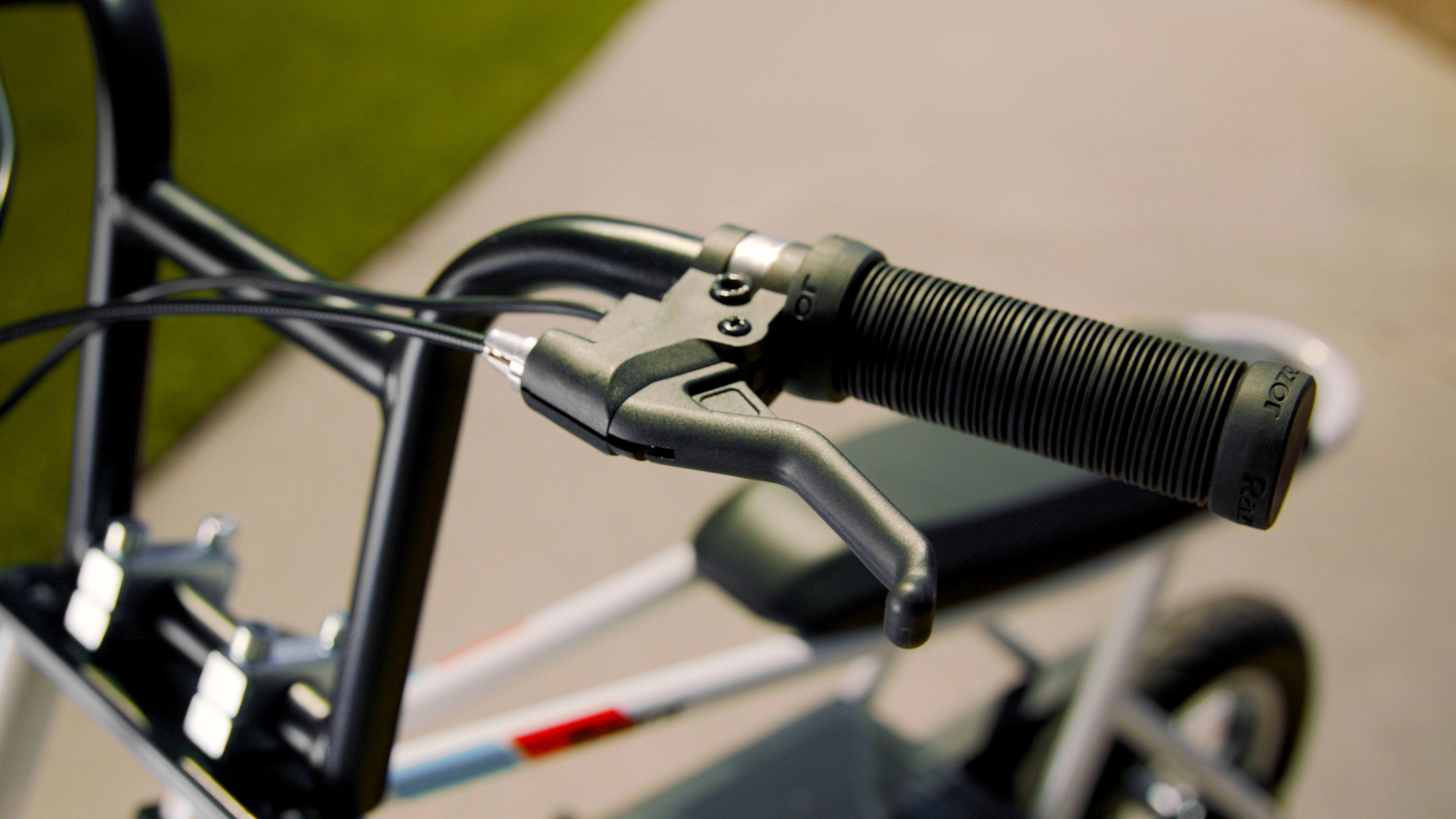 Best Buy: Razor Rambler 12 eBike w/ 9.3 Max Operating Range and 14 mph ...