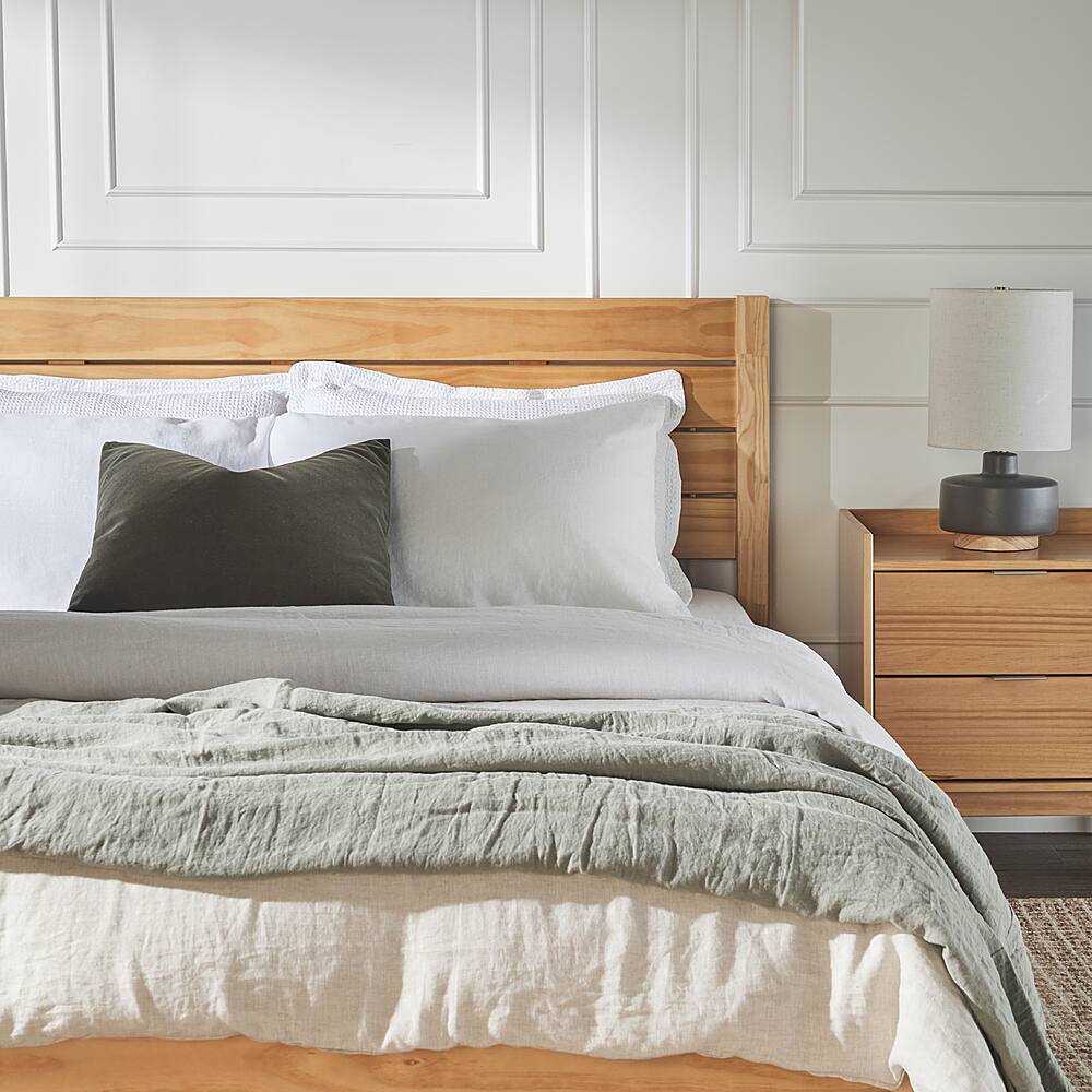 Best Buy: Walker Edison Minimalist Slatted Solid Wood Low Queen ...