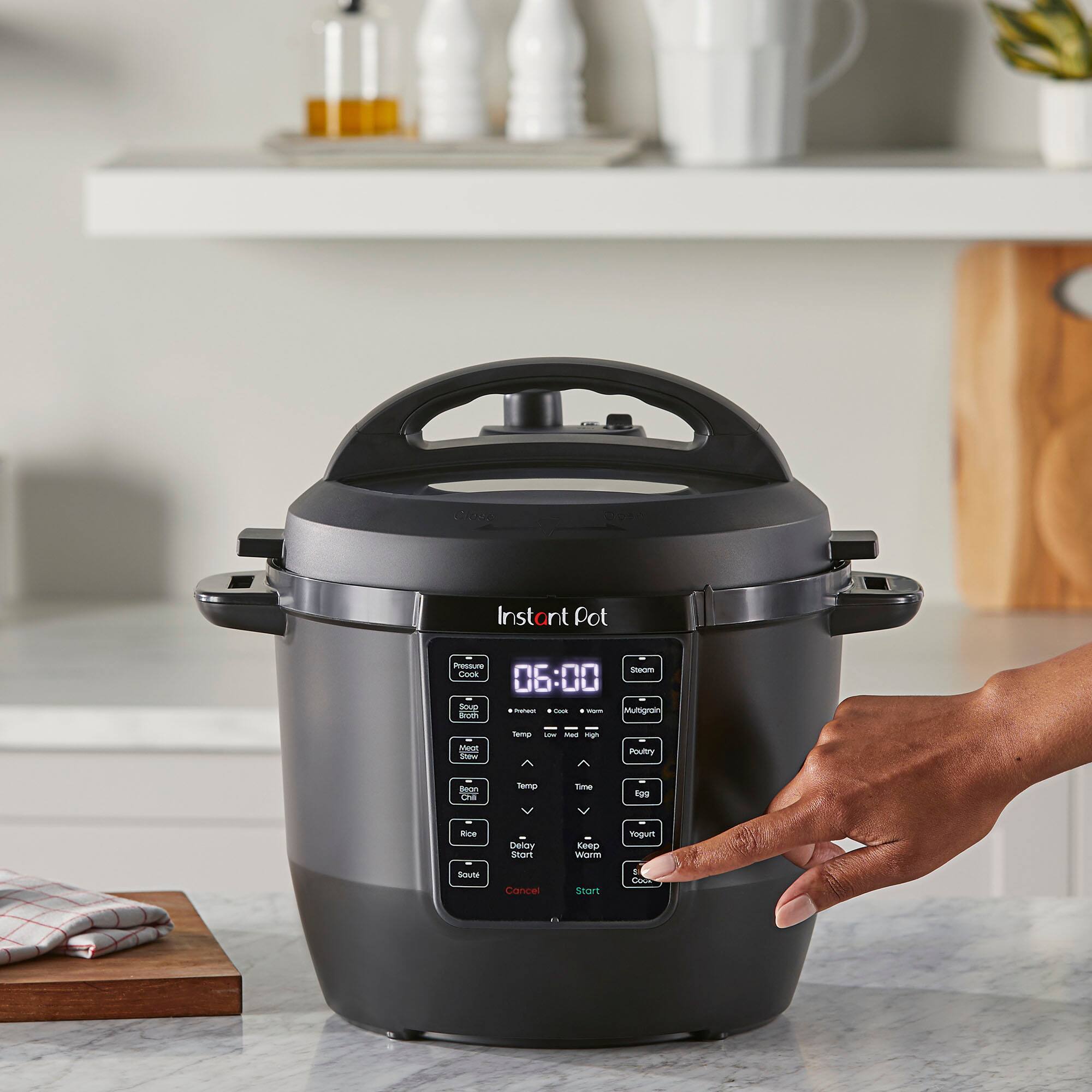Instant Pot RIO 6QT Multi Cooker Black 112-0312-01 - Best Buy