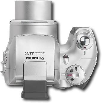 Best Buy: Fuji FinePix 4.0MP Digital Camera S3100