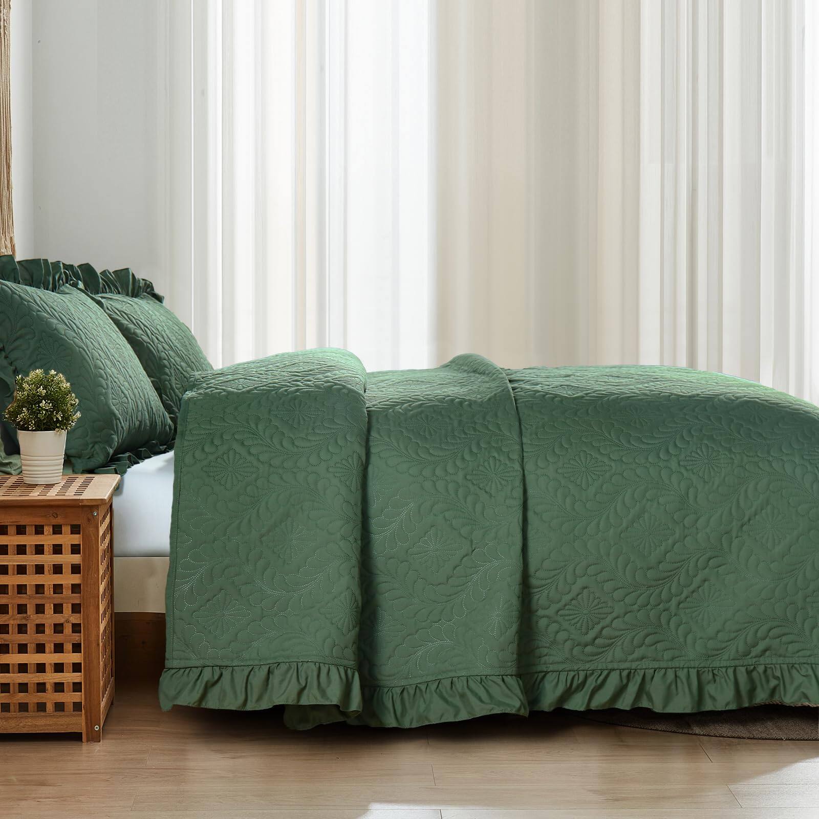 Comfort Essence Queen Quilt Set 3 Pieces Lightweight Bedspread90x98 ...