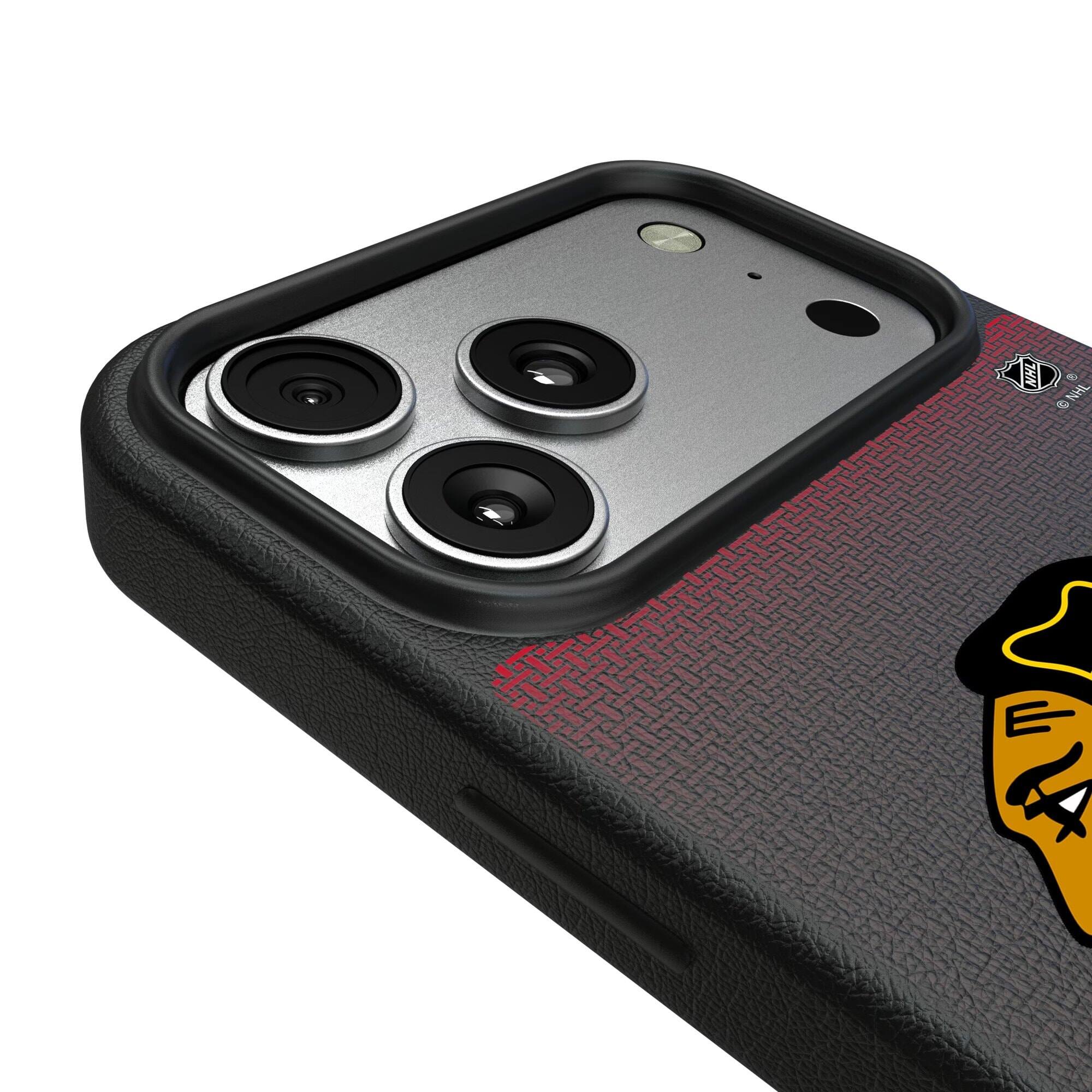 Keyscaper NHL Chicago Blackhawks Linen Logo iPhone Magnetic Bump Case ...