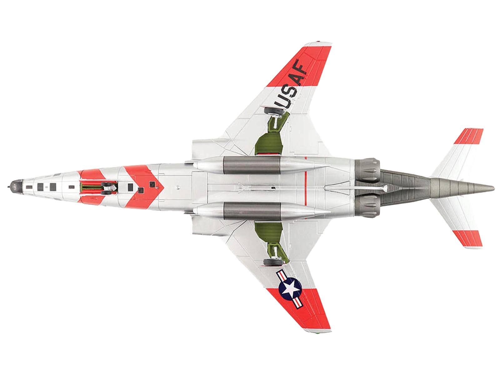 Hobby Master McDonnell RF 101C Voodoo Operation Sun Run 363rd TRW 1957 ...