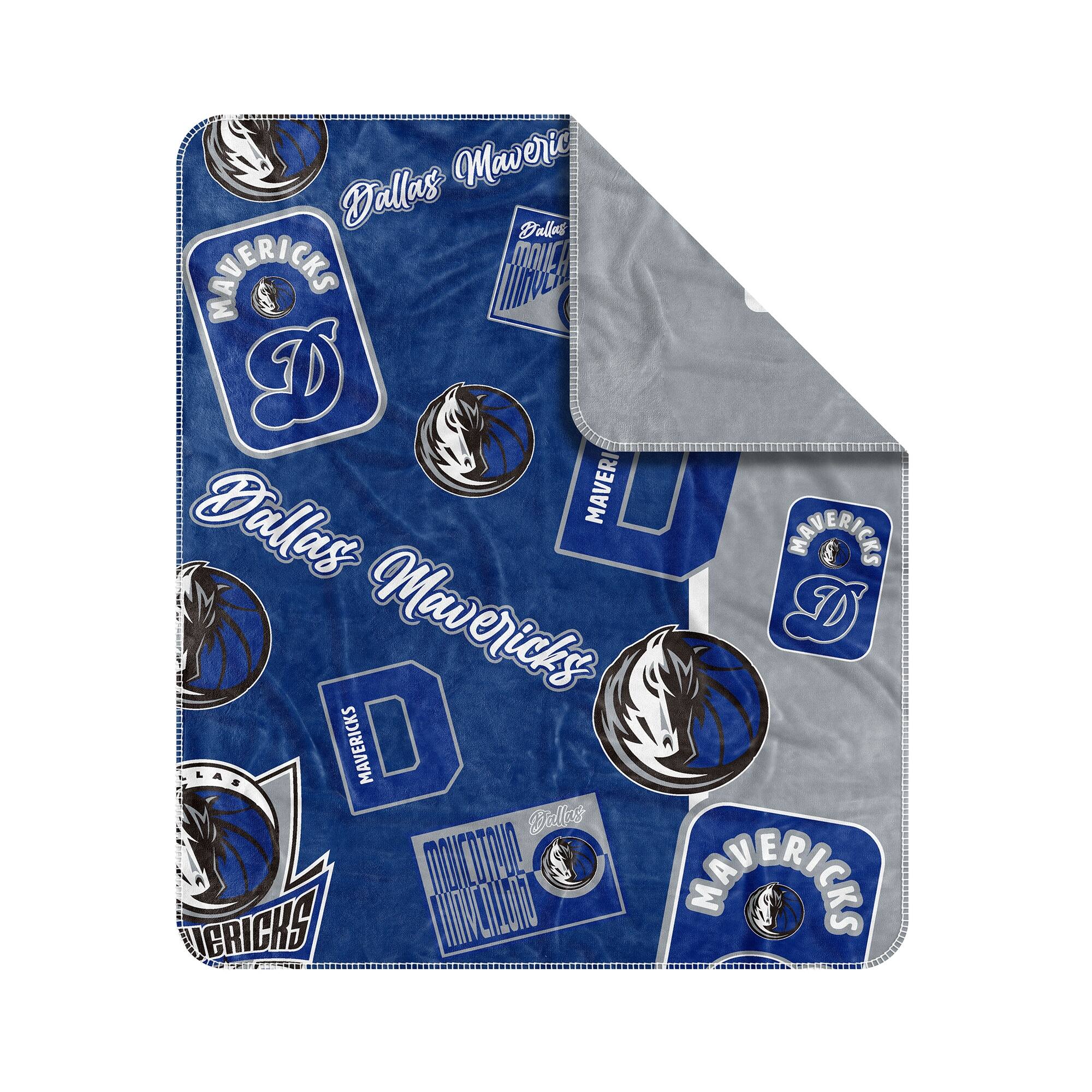 Logo Brands Dallas Mavericks 50" x 60" Dream Weave Throw Blanket Royal ...