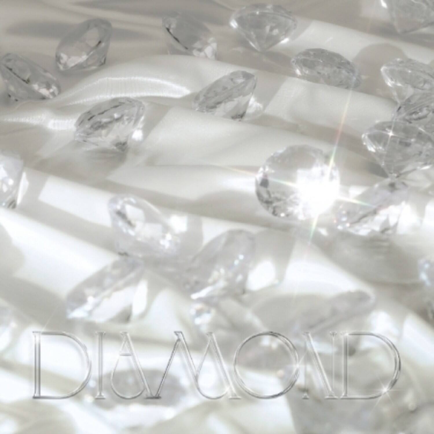 Gaho Diamond incl. 20pg Booklet, Poster + 2 Photocards COMPACT DISCS ...