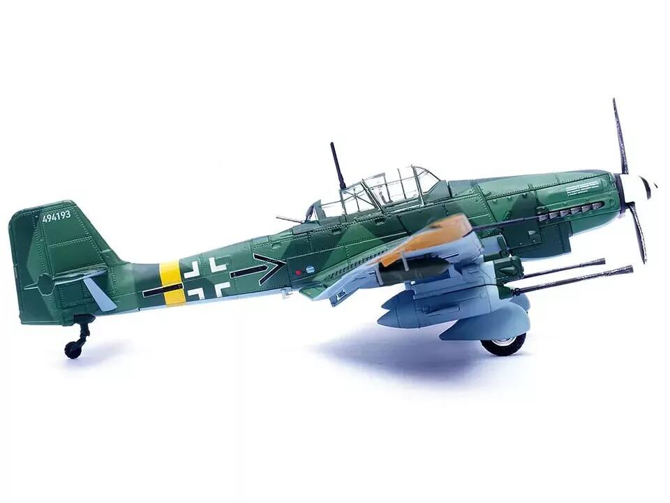 Panzerkampf Junkers Ju 87G2 Stuka Bomber 10.(Pz)/SG 2 Immelmann Oberst ...