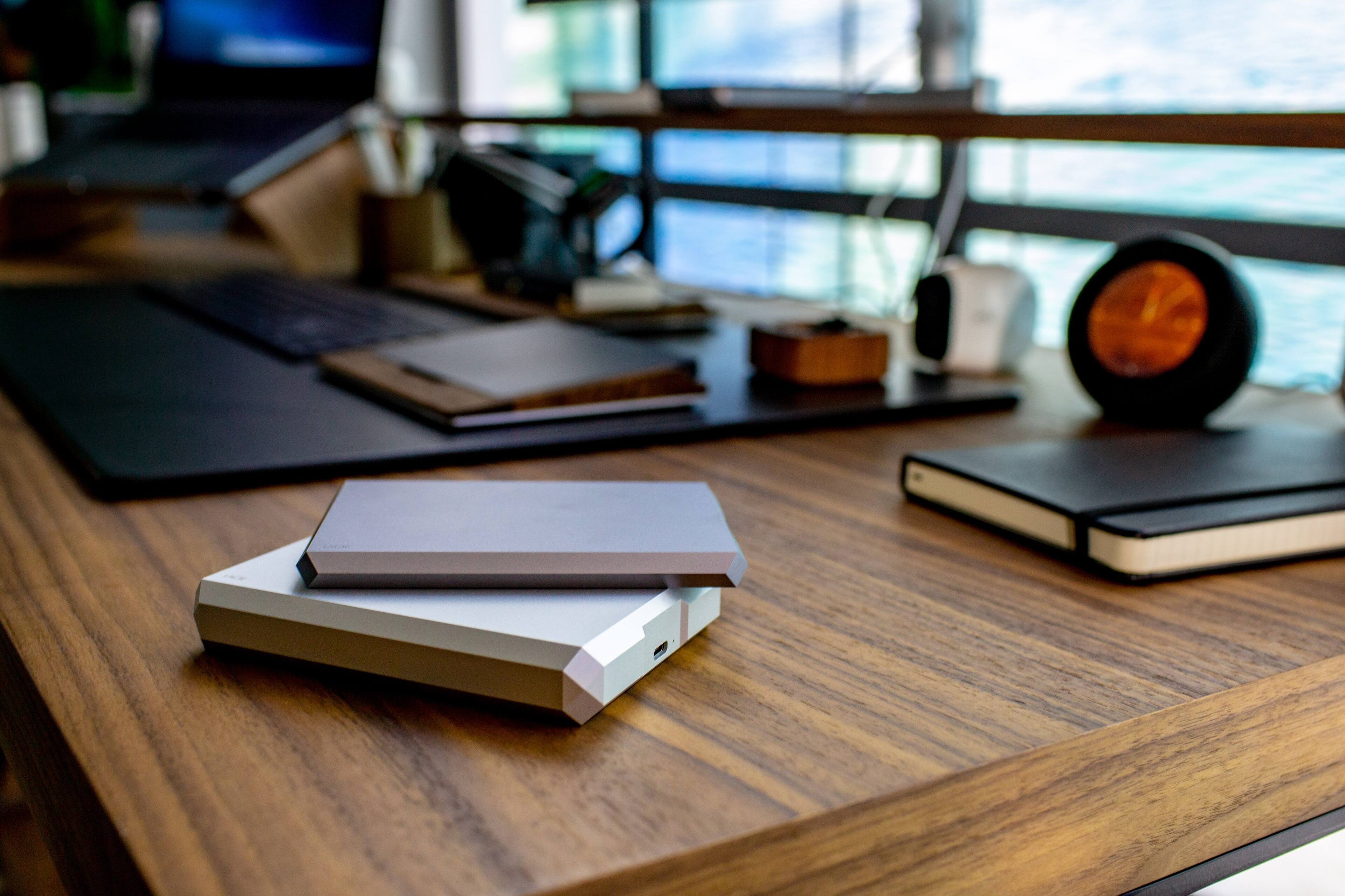 Best Buy: LaCie Mobile Drive 5TB External USB 3.1 Gen 2 Portable Hard ...