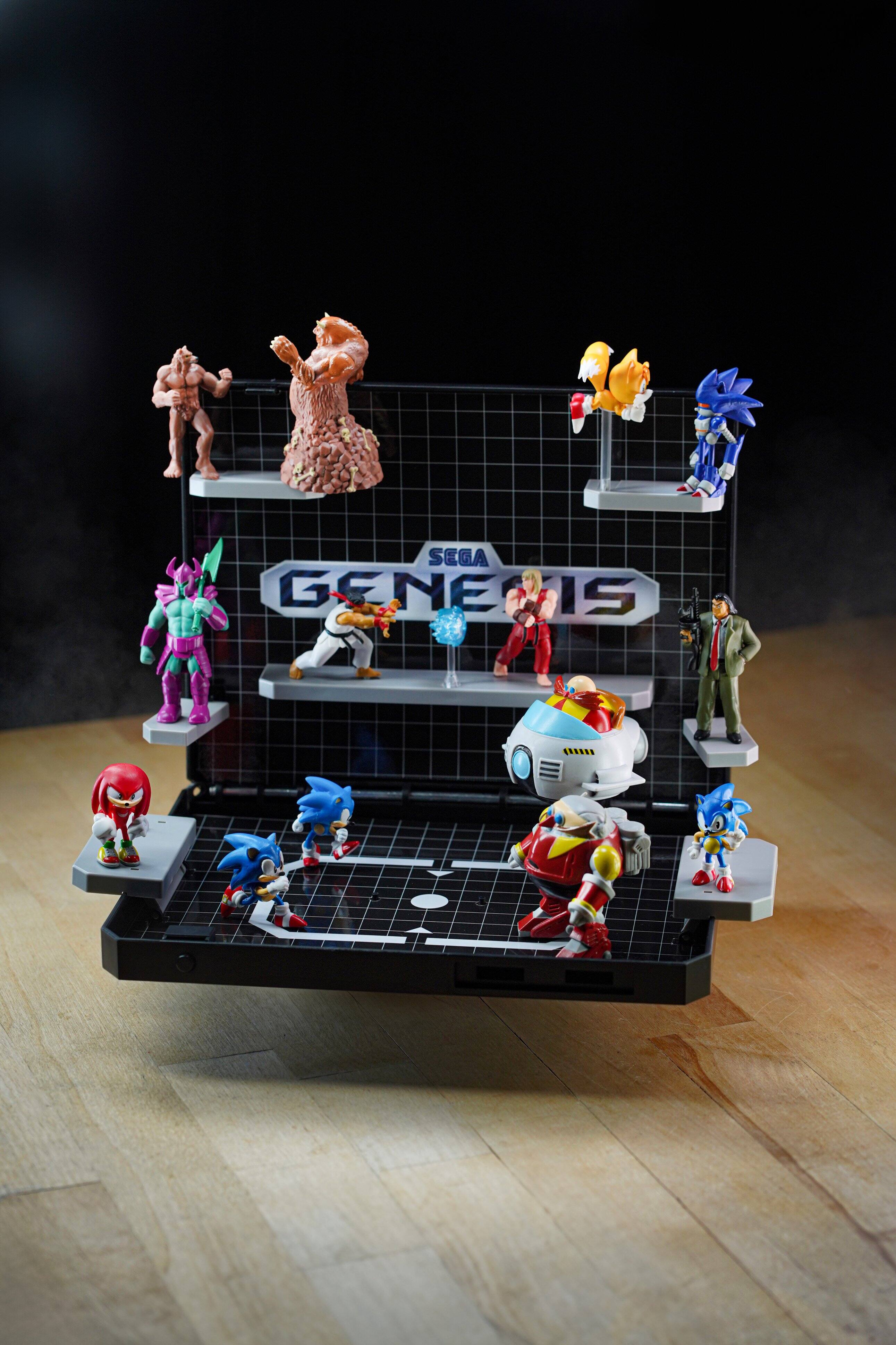 SEGA Genesis Display Console Supervillain Boss Bundle + Sonic 1 - Best Buy