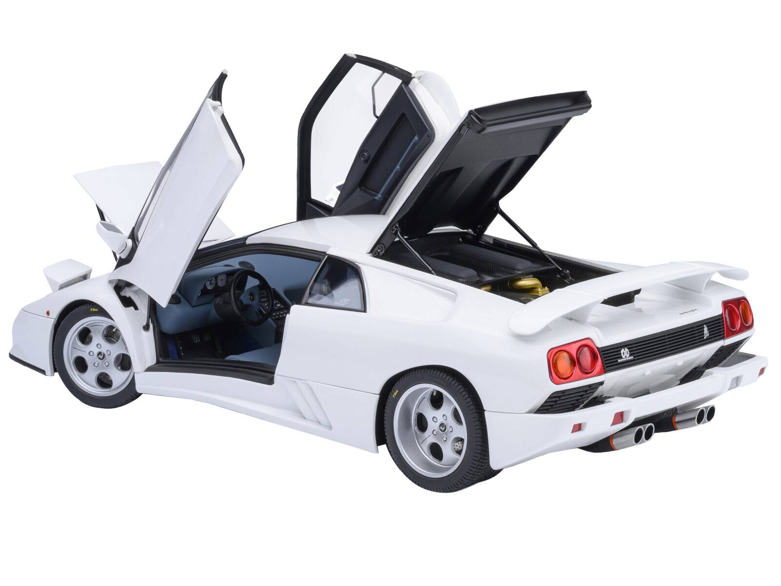 Lamborghini Diablo SE30 Jota 1/18 Model Car by Autoart Impact White ...