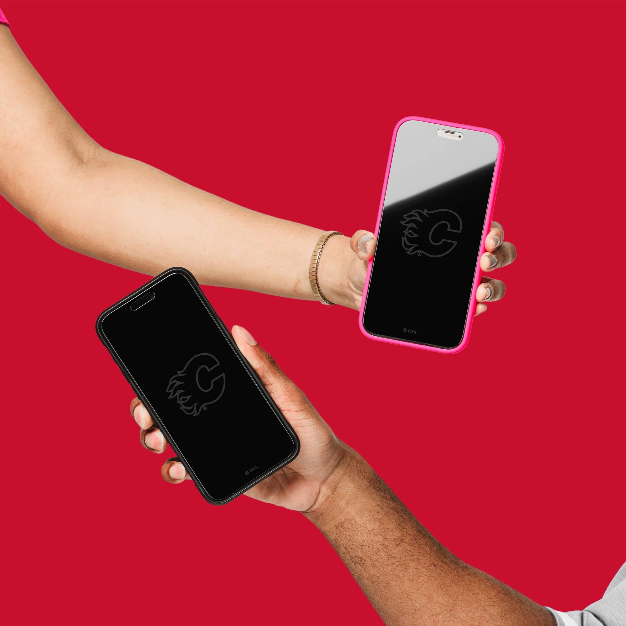 Screen Skinz Calgary Flames Disappearing Logo iPhone Screen Protector ...