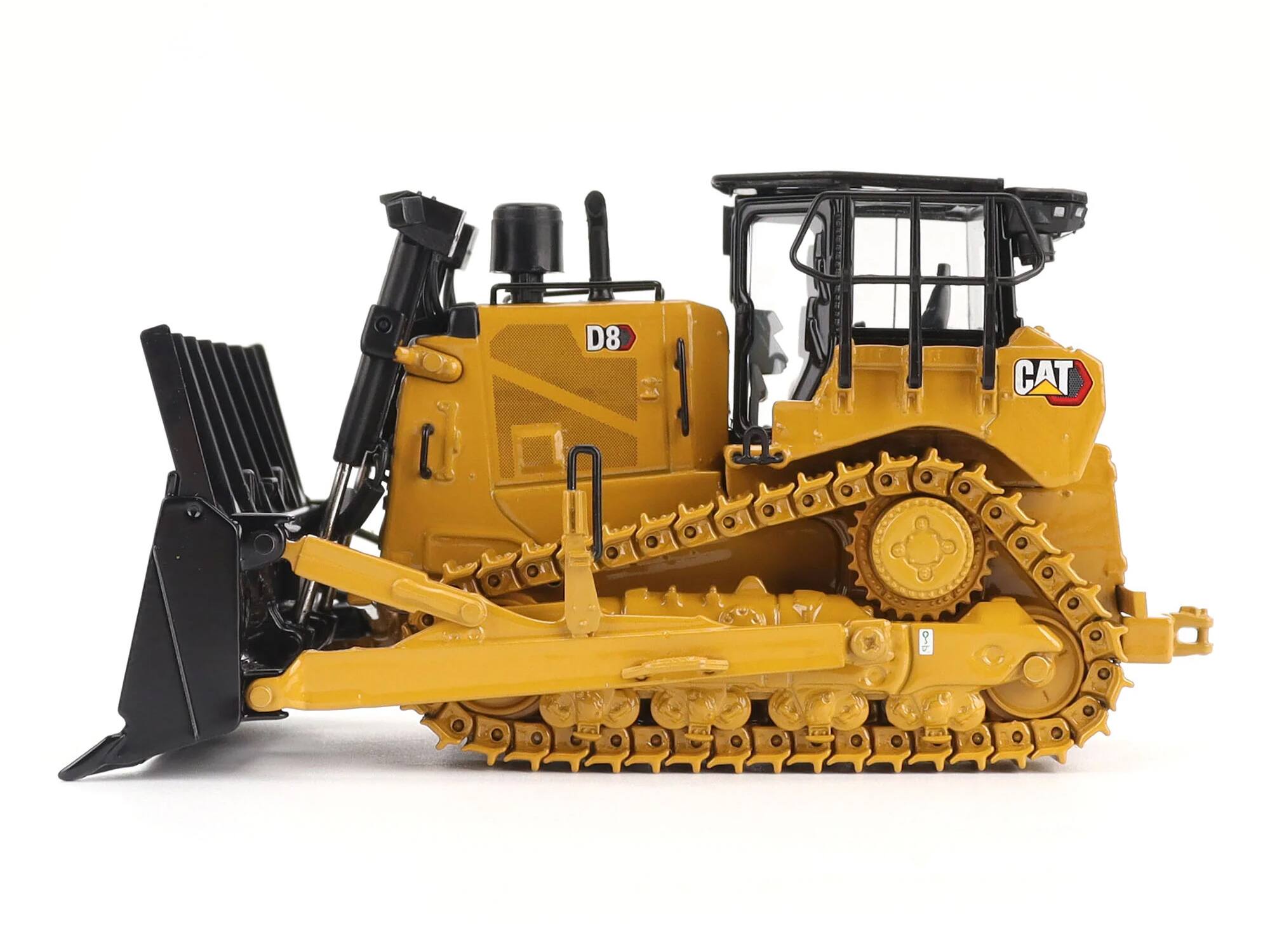 Diecast Masters CAT Caterpillar D8 Track Type Dozer (Waste Handler ...