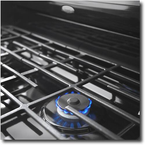 Best Buy: Whirlpool AccuBake 30" Self-Cleaning Freestanding Gas Range ...