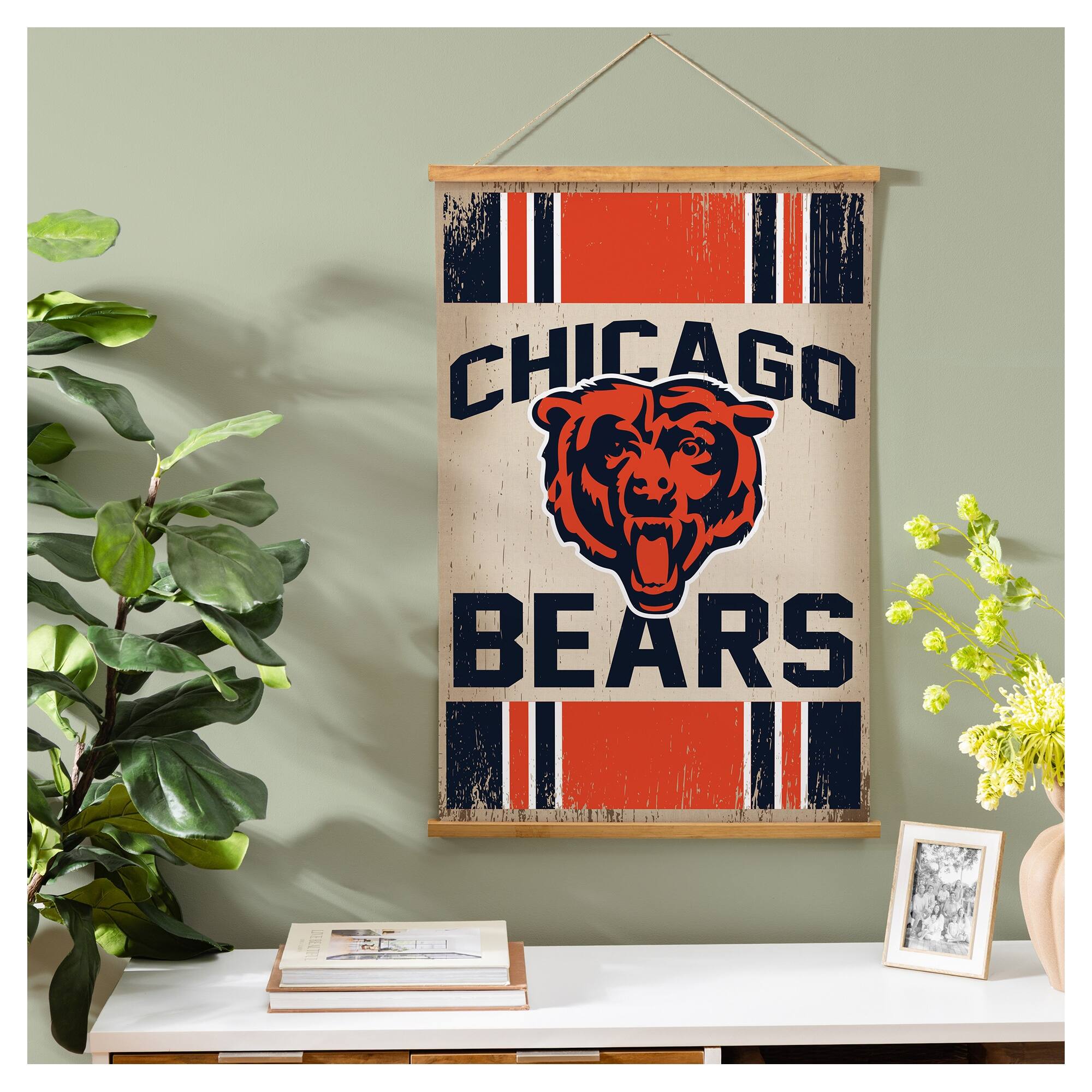 Evergreen Enterprises Chicago Bears 24" x 36" Antique Style Canvas Wall ...