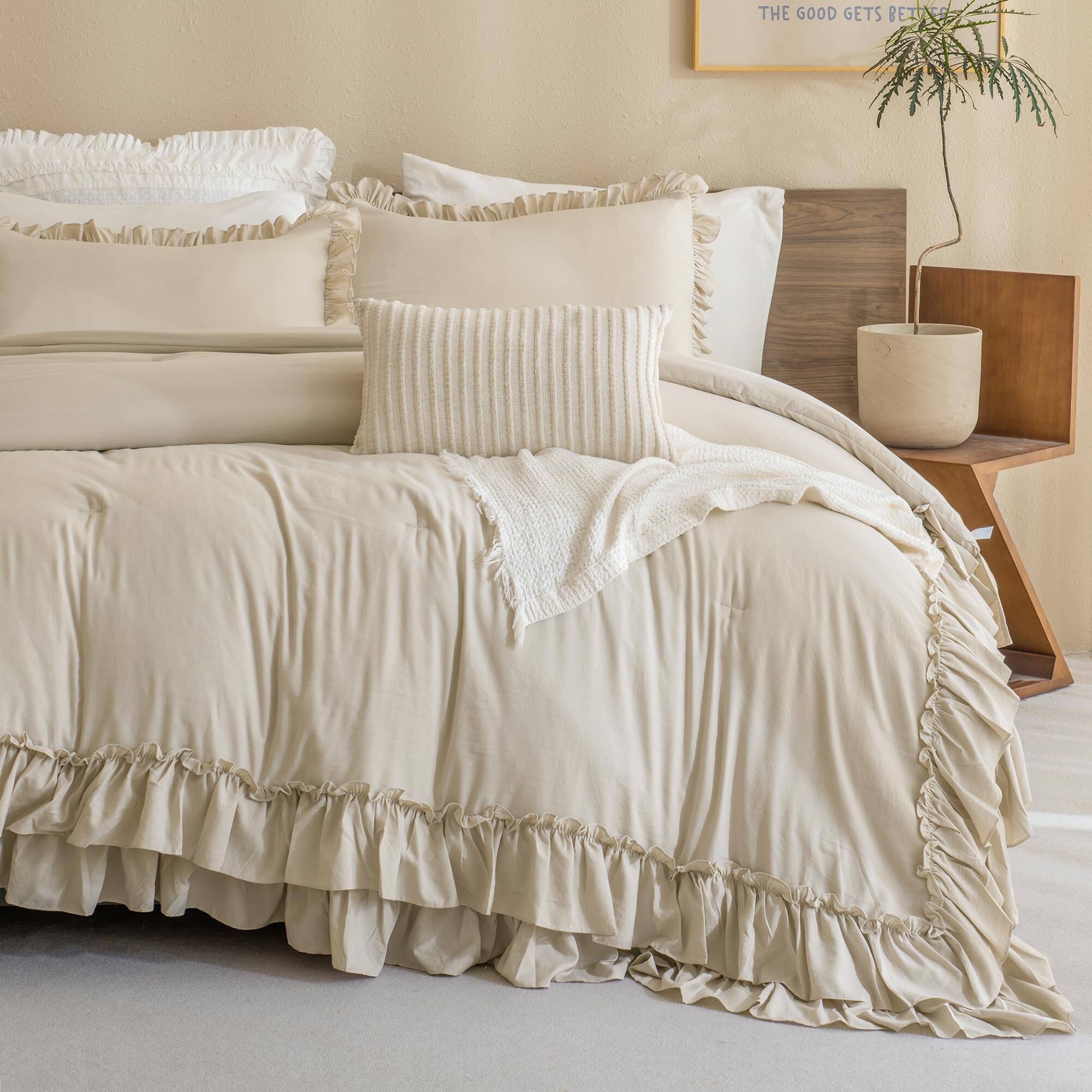 Paradigms Interiors Ruffled Comforter Set Size Farmhouse Shabby Boho ...