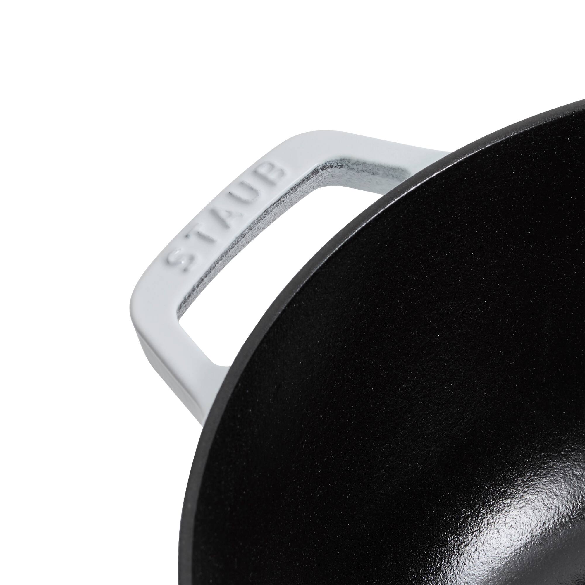 Staub Cast Iron Essential French Oven, Dutch Oven, 5 quart, serves 5 6 ...