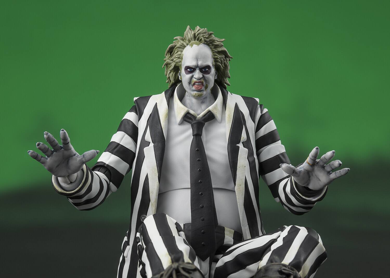 Bandai Tamashii Nations Beetlejuice Beetlejuice S.H.Figuarts ...