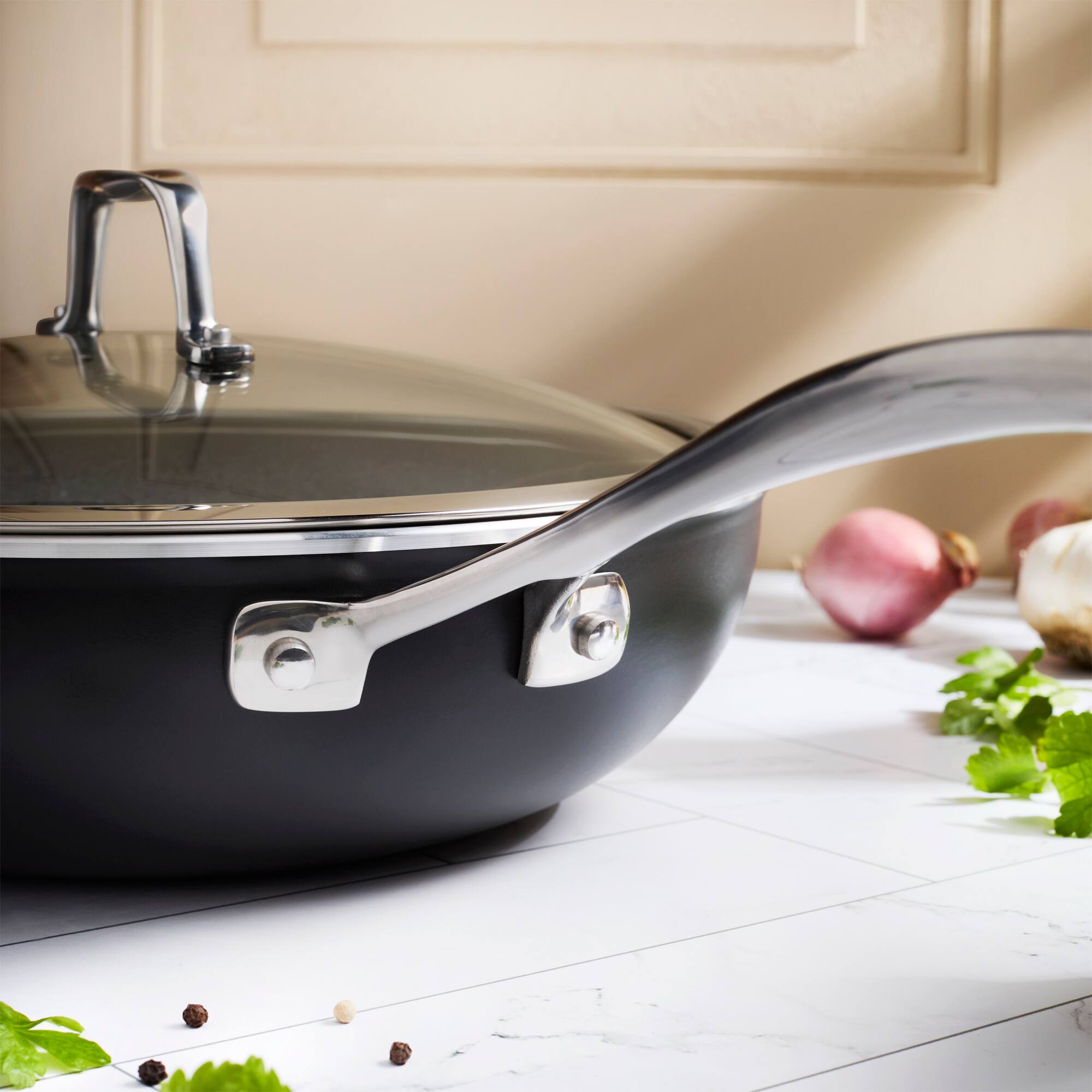 Henckels Capri Ceramic 11 inch Aluminum Ceramic Nonstick Perfect Pan ...