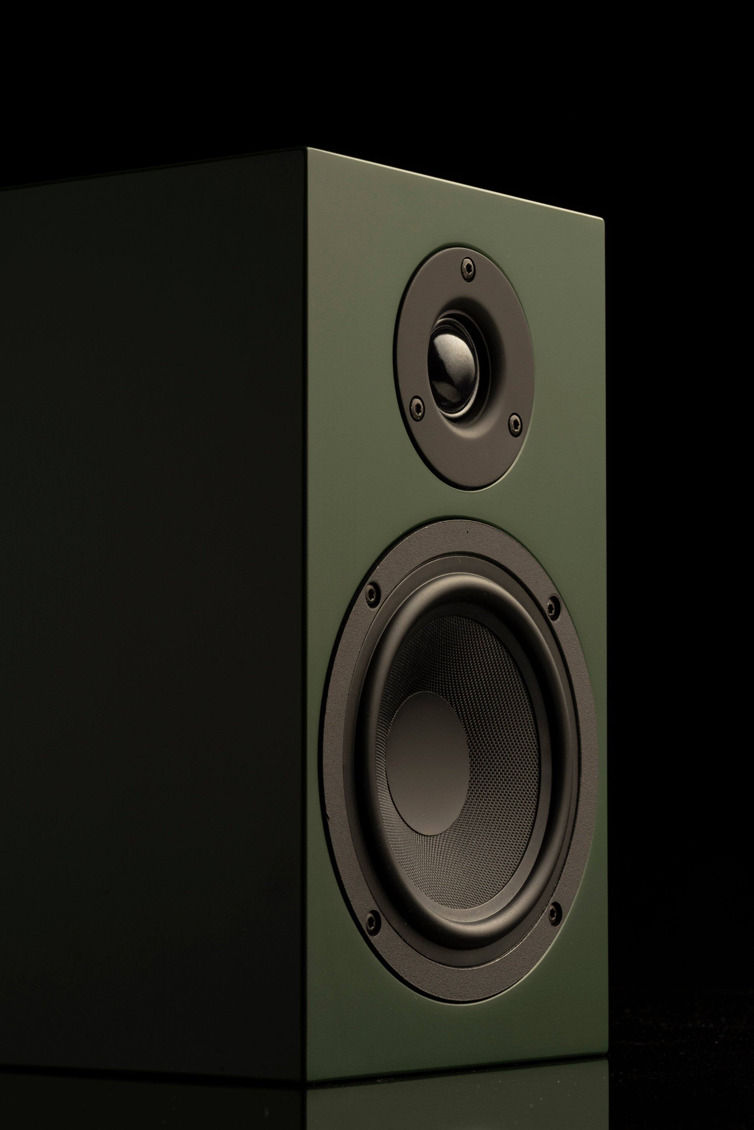 Pro Ject Colorful Audio System w/ Turntable, Amplifier & Speakers Satin ...