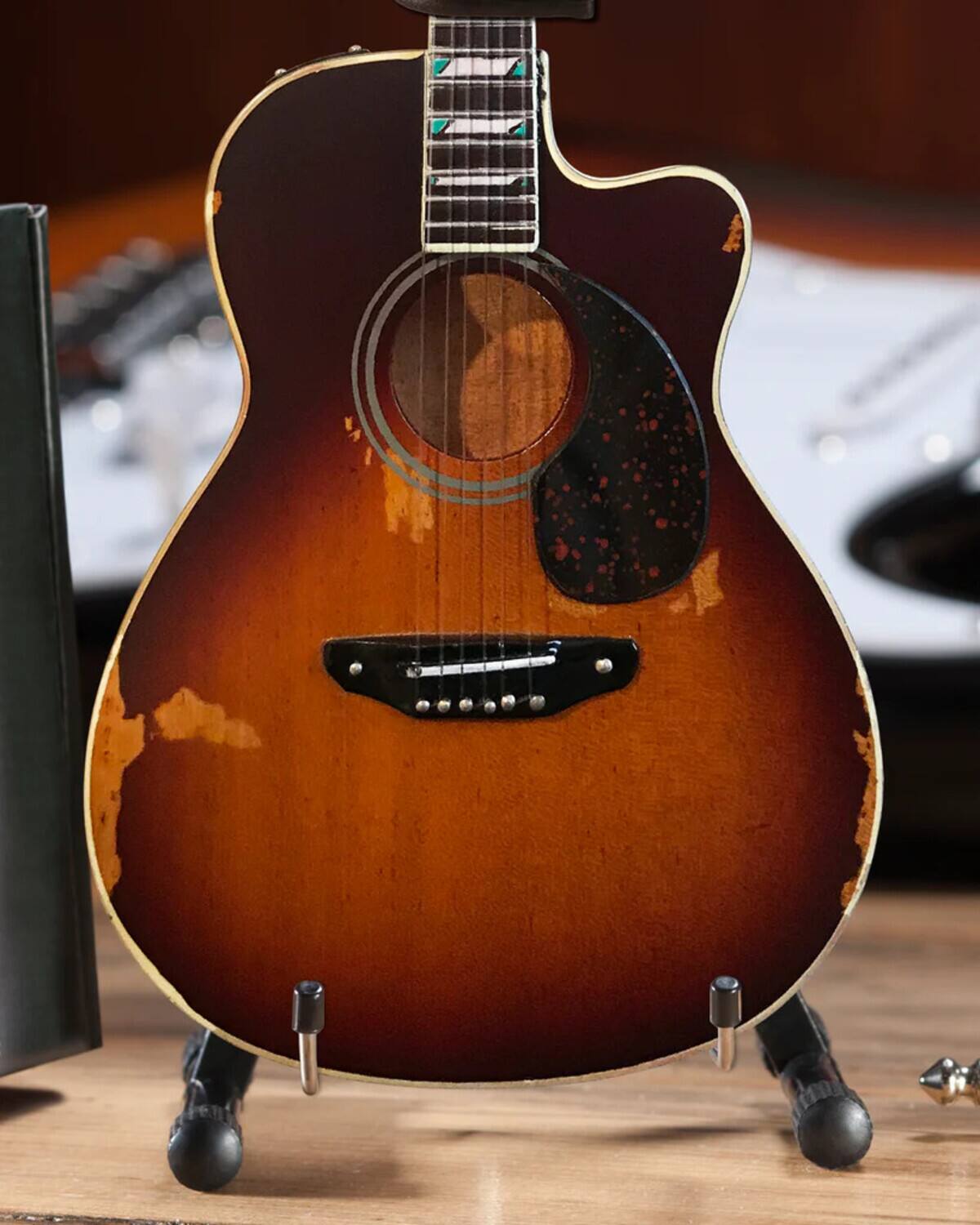 Toby Keith Axe Heaven Toby Keith Signature Sunburst Mini Acoustic ...
