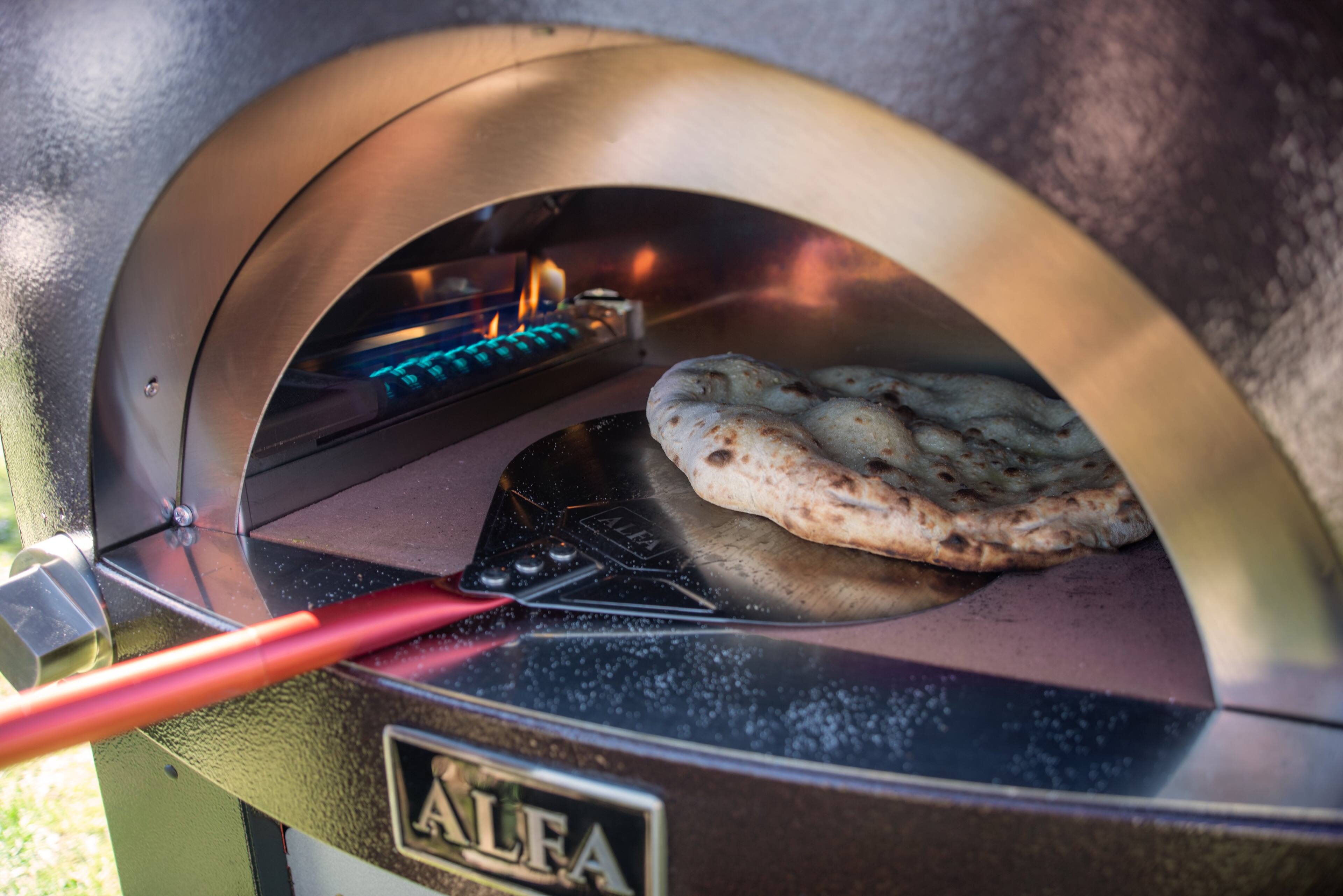 Best Buy: Alfa 4-Piece Pizza Oven Tool Set Red AC-4PSET36RD