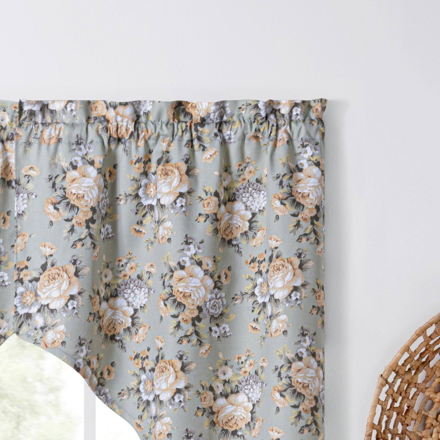 Ellis Curtain Ellis Bella Rose Stylish Medium Scale Printed Floral ...