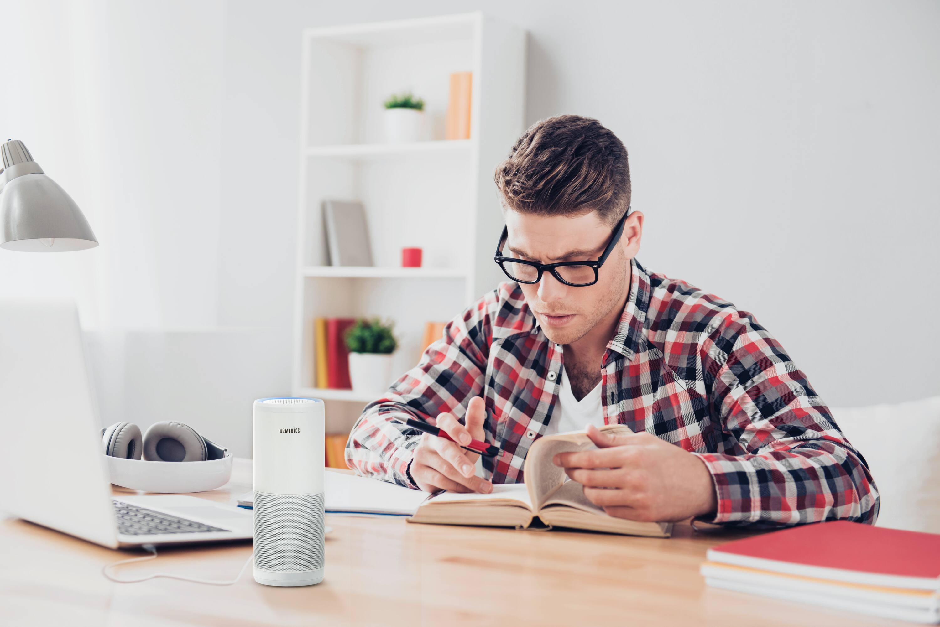 Homedics Portable Odor Reducing Air Purifier with UV-C Technology White AP-P60-WT - Best Buy