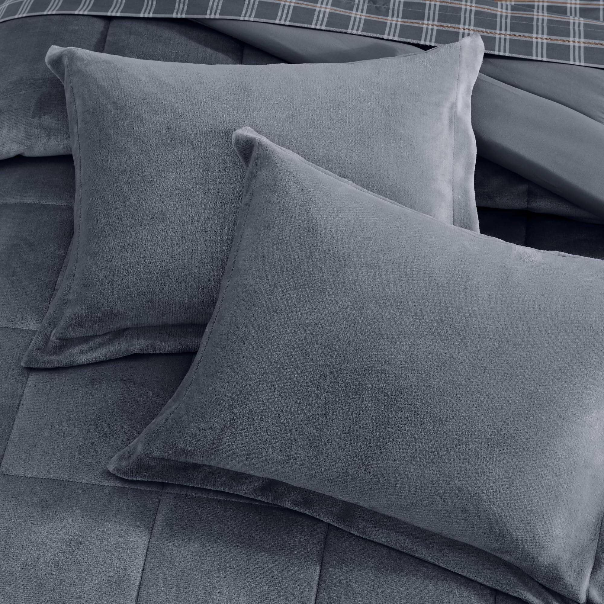 Paradigms Interiors Plush Comforter Set Flannel Sets 7 Pieces Bed In A ...