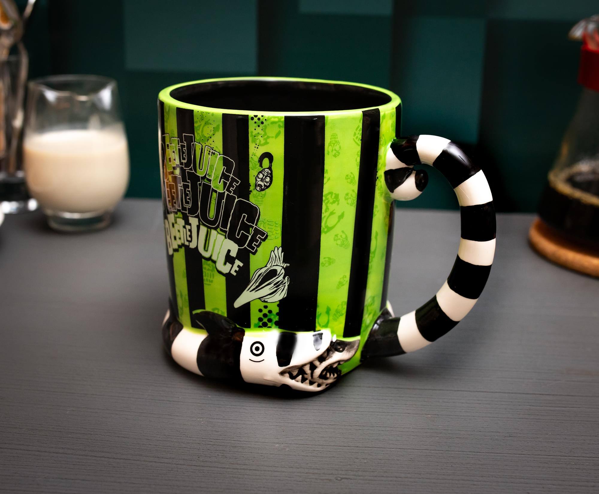 Silver Buffalo Beetlejuice 3D Sandworm Ceramic Mug With Sculpted Handle ...
