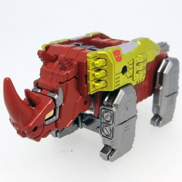 LG56 Perceptor | Japanese Transformers Legends - Best Buy