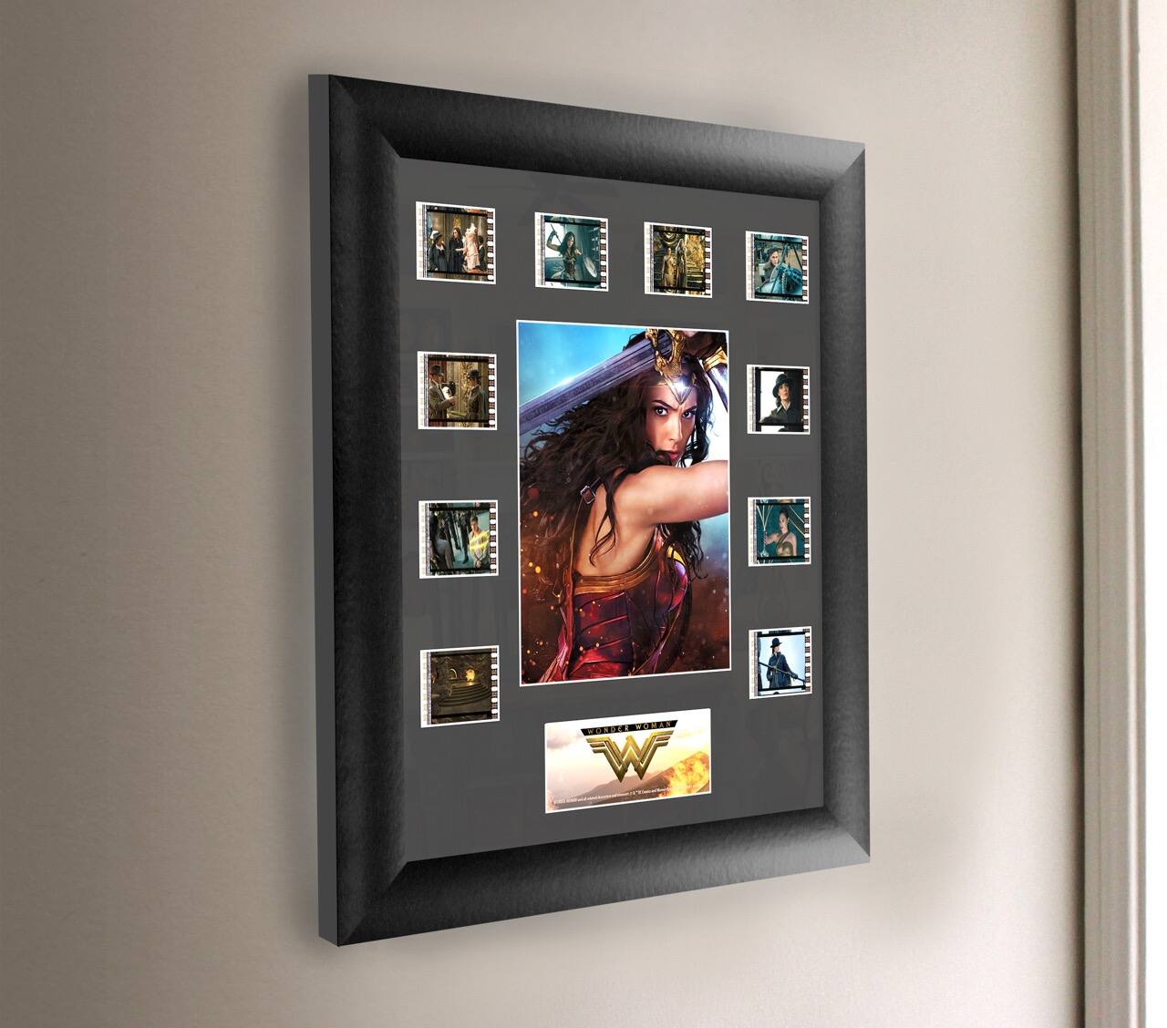 Trend Setters Wonder Woman (S1) Mini Montage Framed FilmCells ...