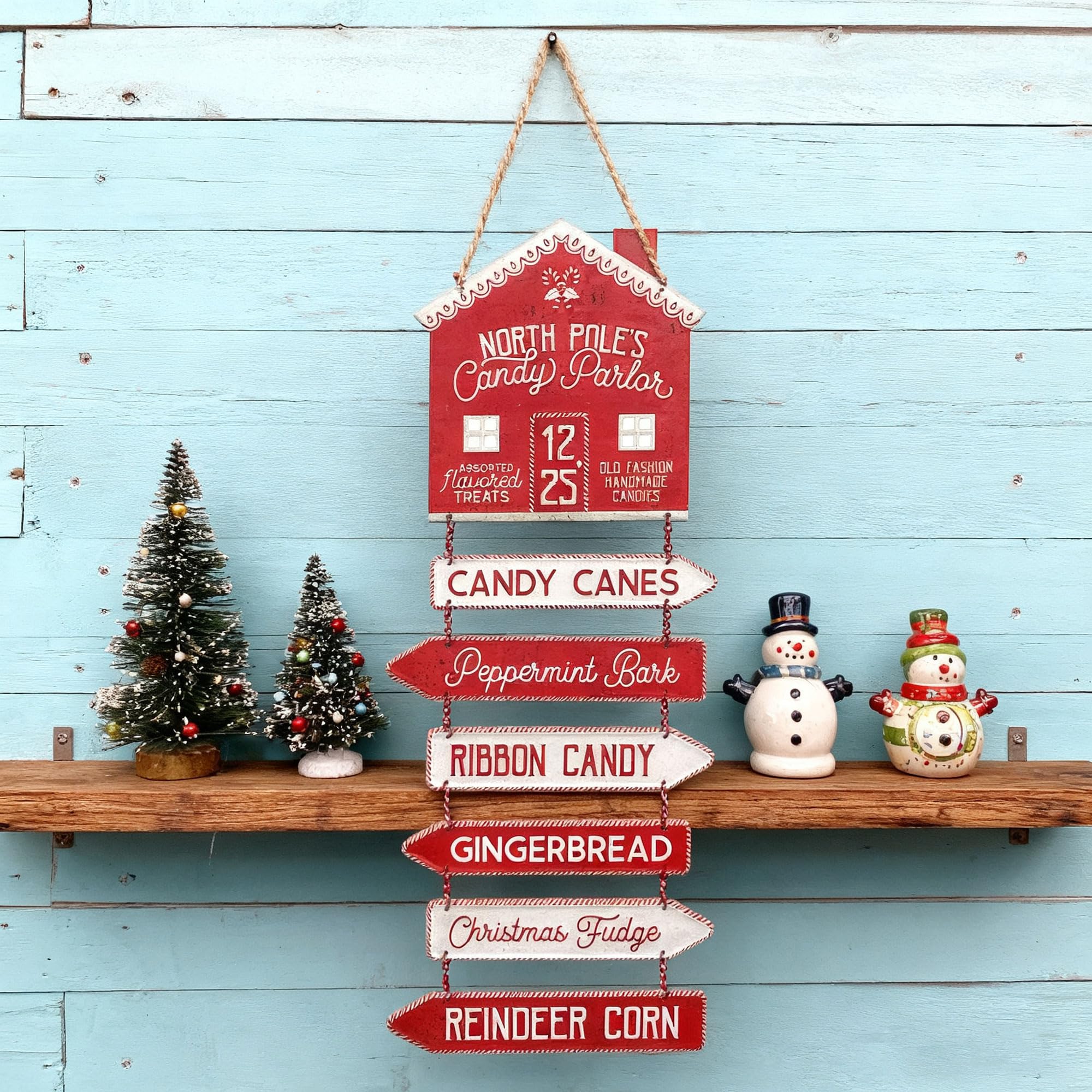 Paradigms Interiors Vintage Christmas Wall Decor Gingerbread House ...