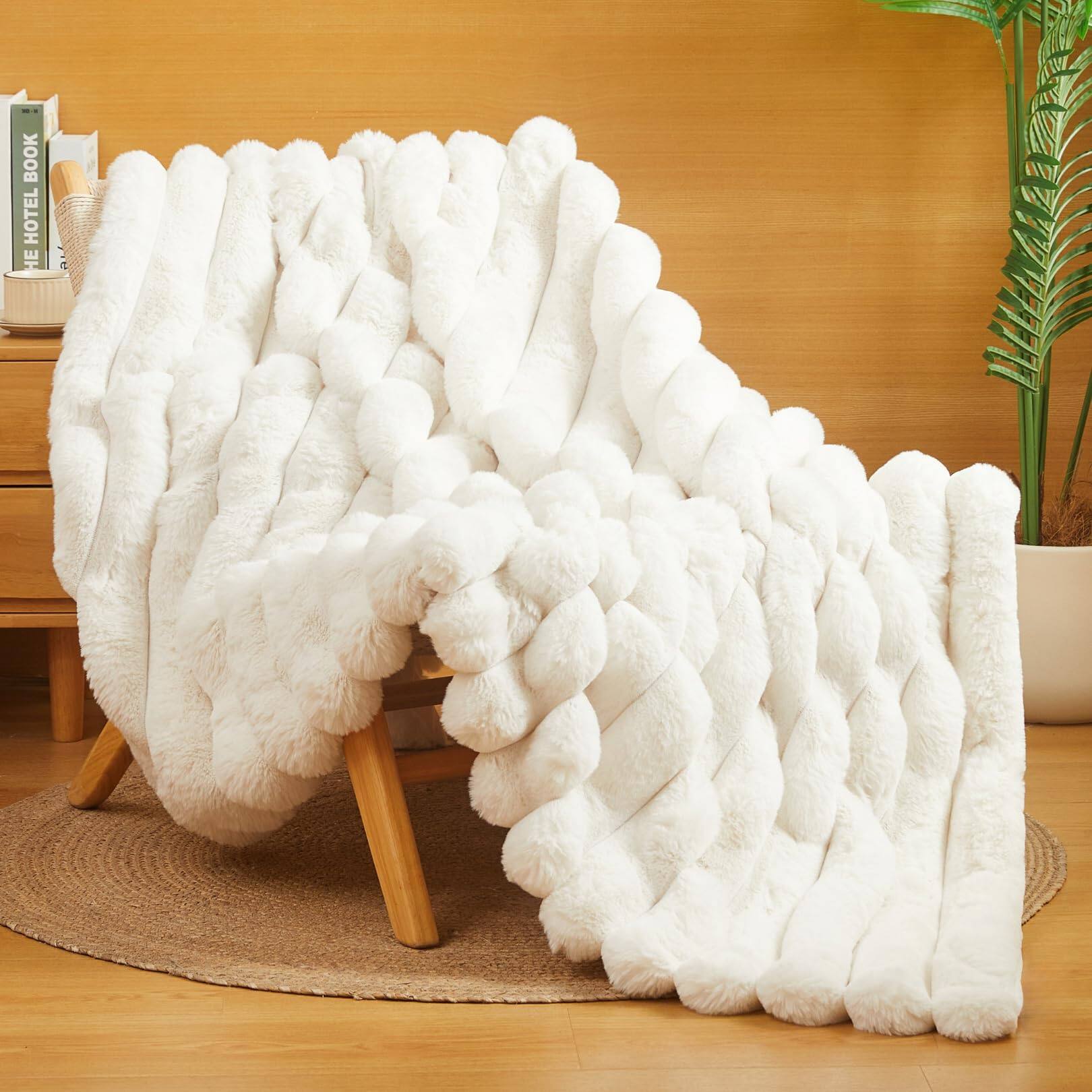 Refined Abode Design The Nantucket Blanket Luxecomfort Faux Striped x70 ...