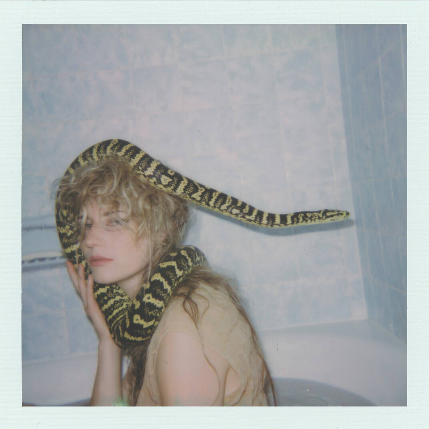 Taraka Welcome to Paradise Lost (Red Vinyl) VINYL LP - Best Buy