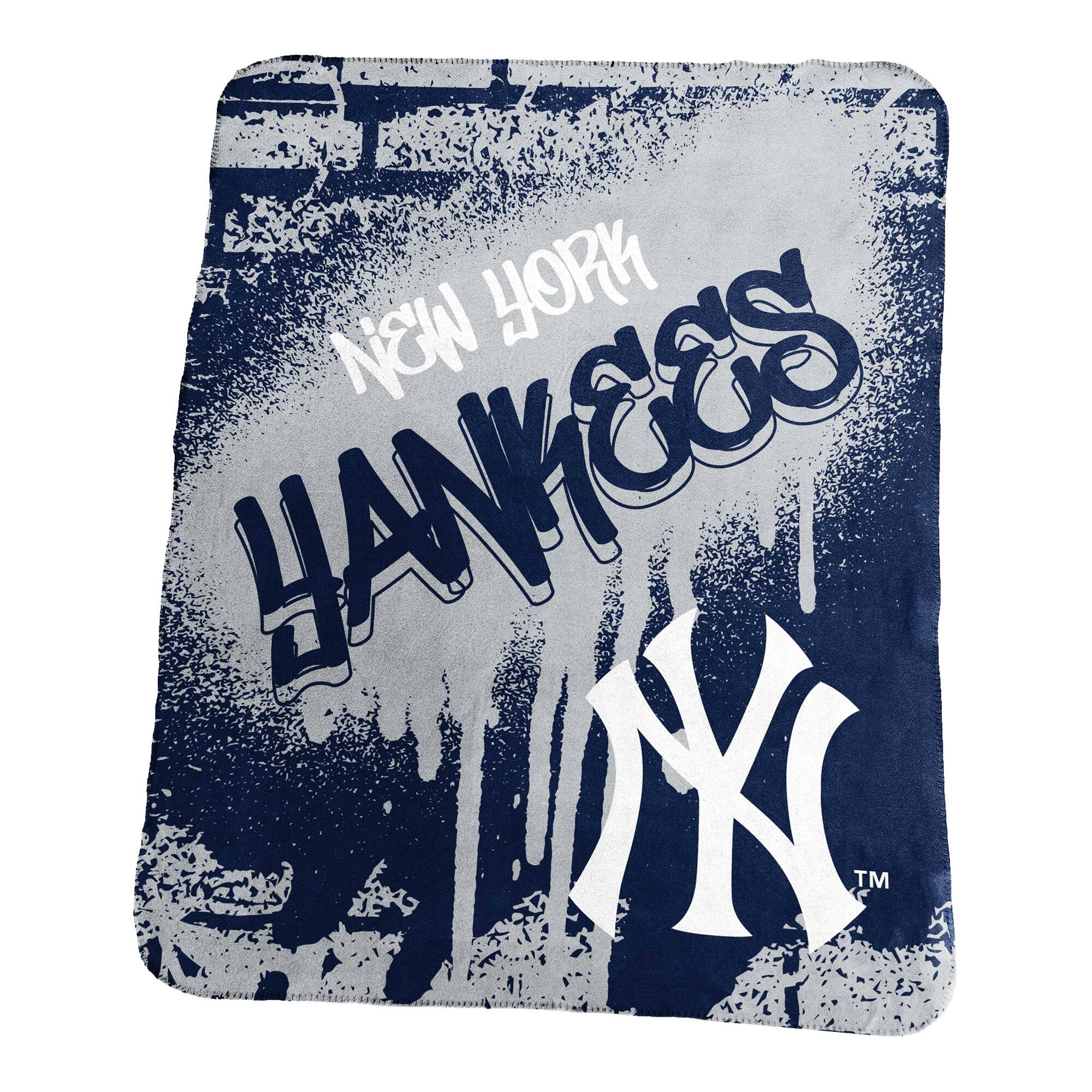 Logo Brands New York Yankees 50" x 60" Classic Graffiti Fleece Throw ...