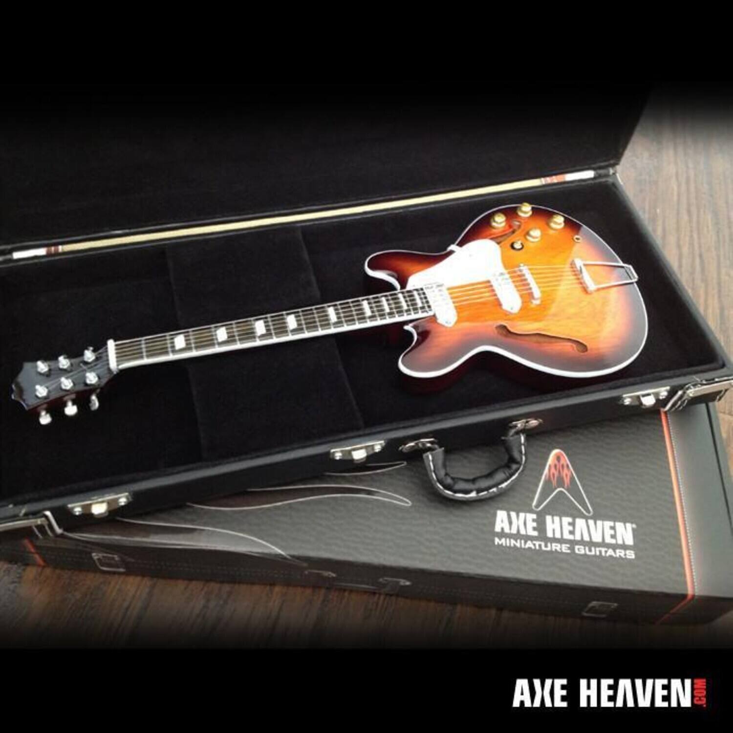 Axe Heaven Mini Guitar Replica Collectible Black Guitar Case CASE BL 1 ...