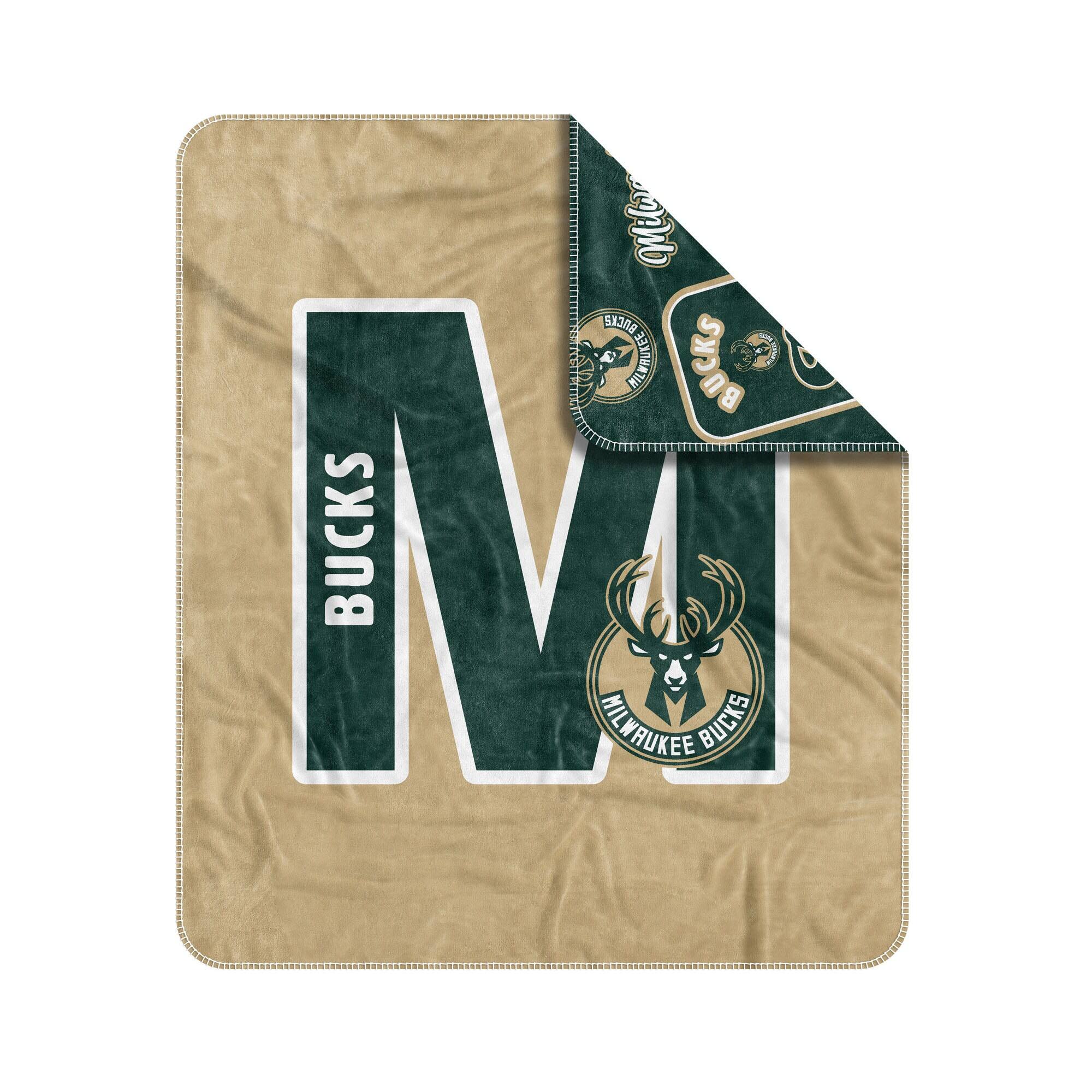 Logo Brands Milwaukee Bucks 50" x 60" Dream Weave Throw Blanket Hunter ...