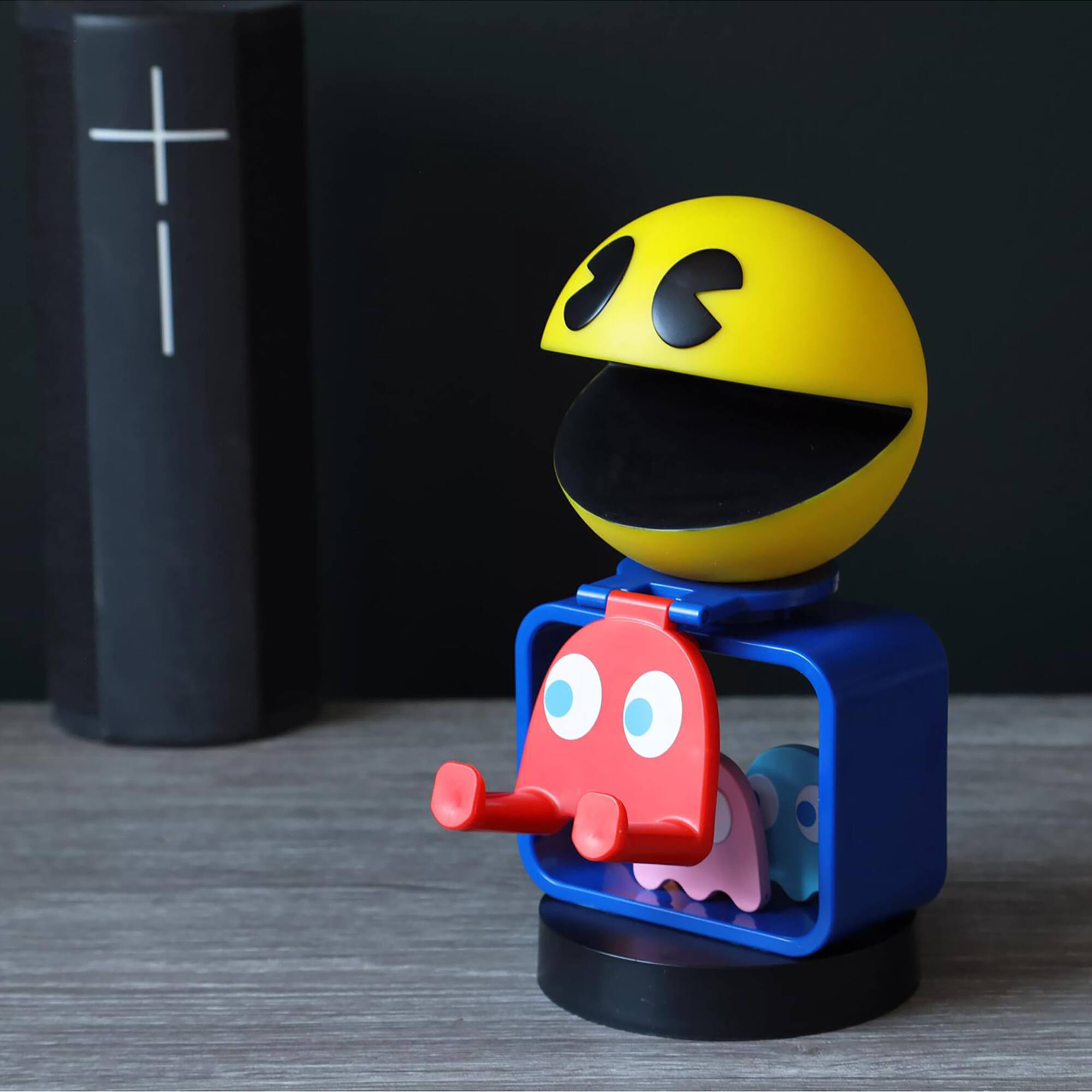 Cable Guys by Exquisite Gaming Bandai: Pac Man Cable Guys Cable Guys by Exquisite Gaming Bandai: Pac Man Cable Guys