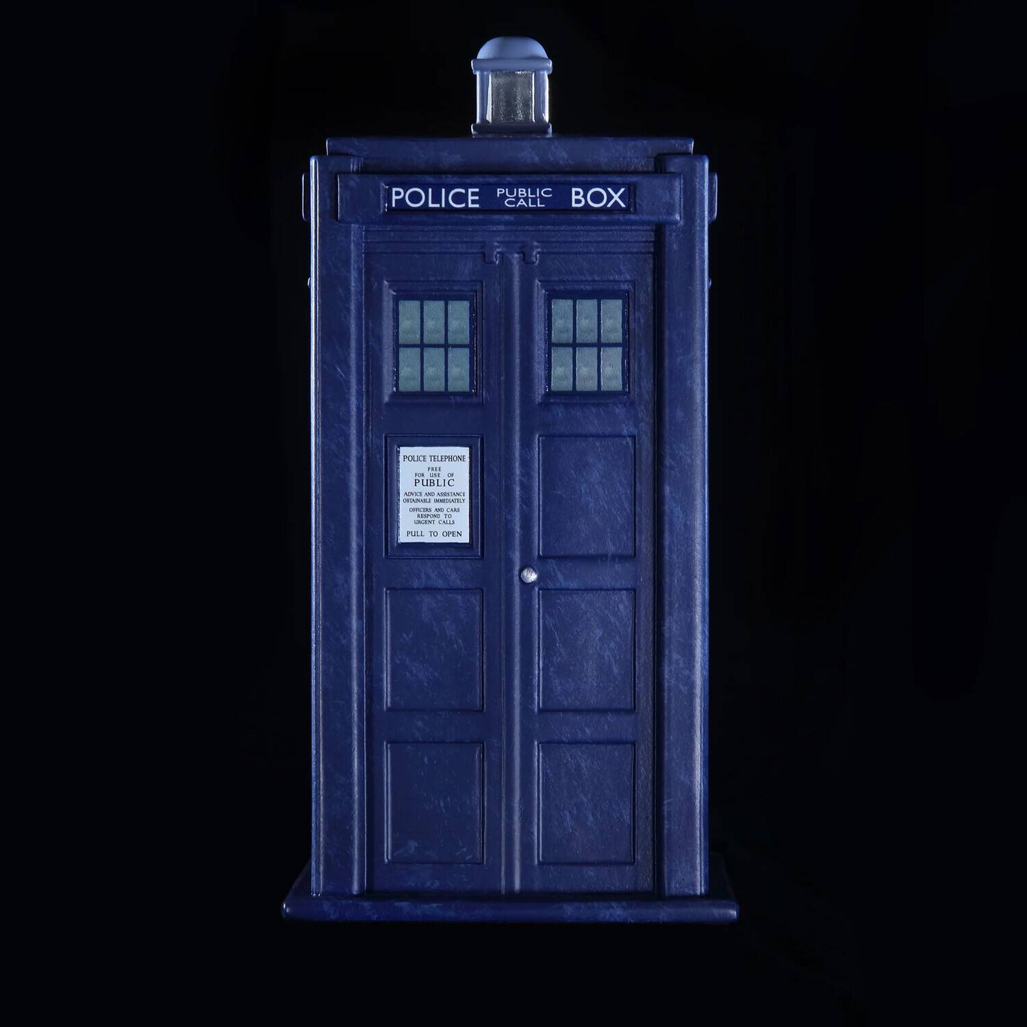 PopMarket Doctor Who Second Doctor's TARDIS Seasons 4 6 1/21 Scale ...