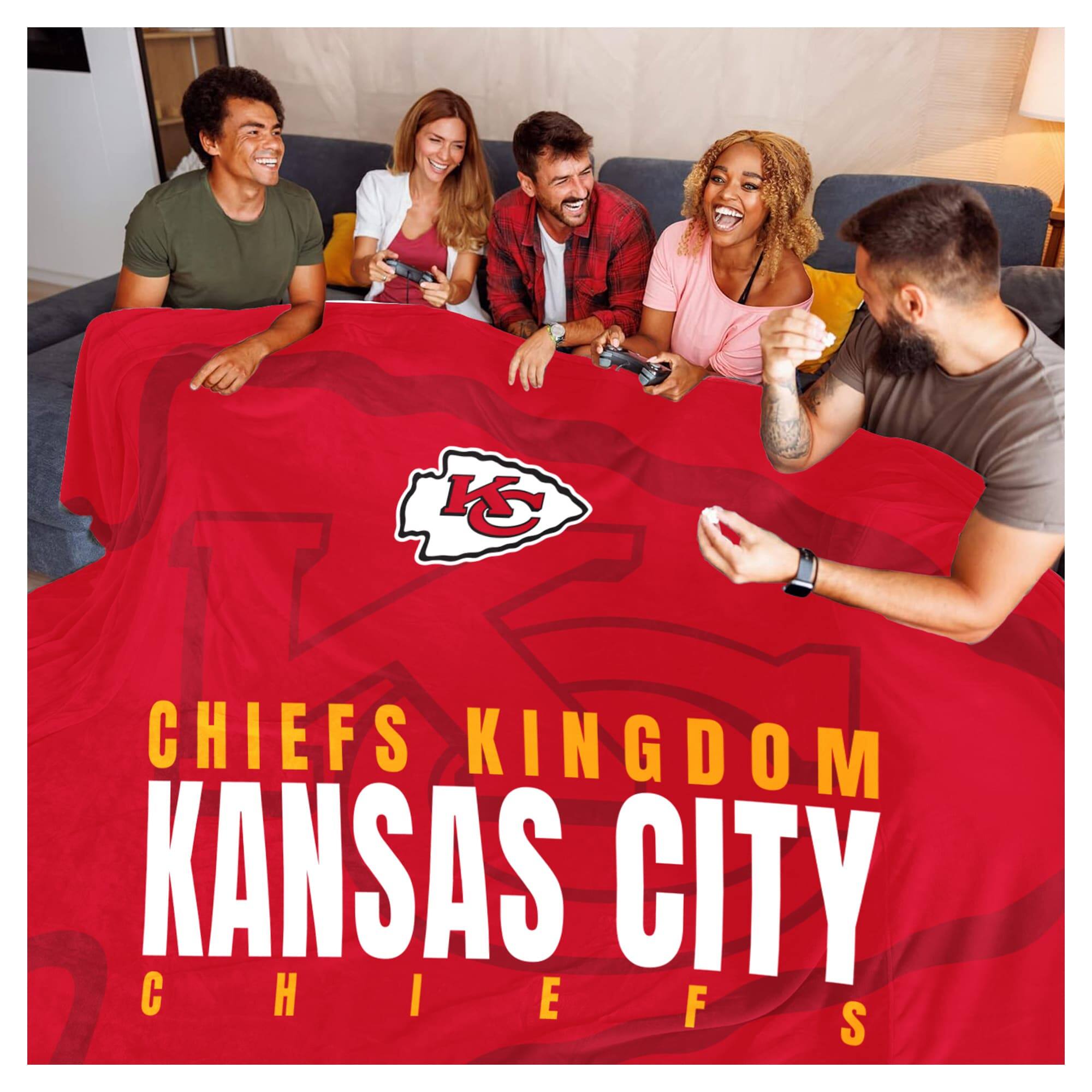 Pegasus Kansas City Chiefs 60" x 90" Oversized Slogan Fade Ultra Cozy ...