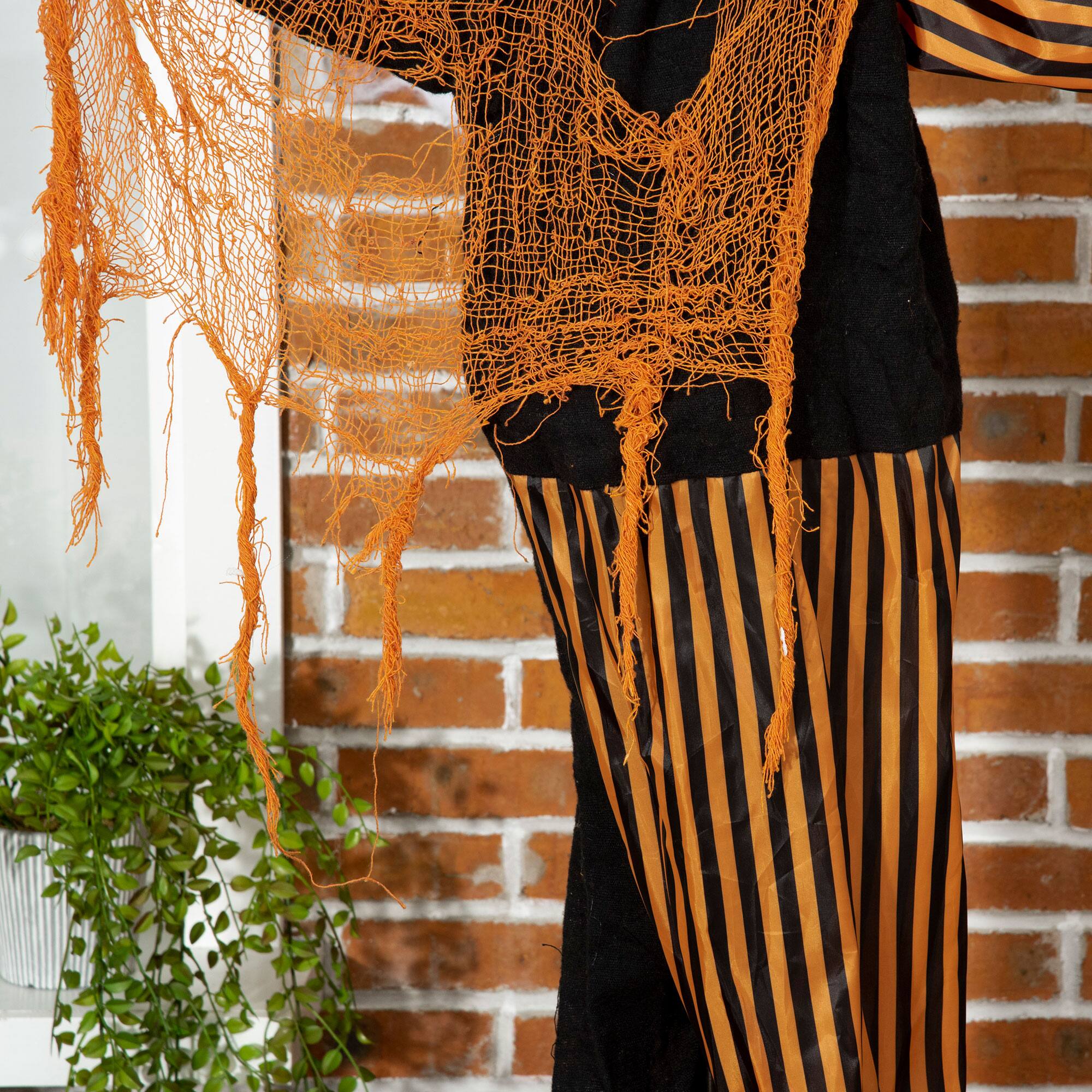 Outsunny 65" Life Size Outdoor Halloween Decorations Talking Circus ...