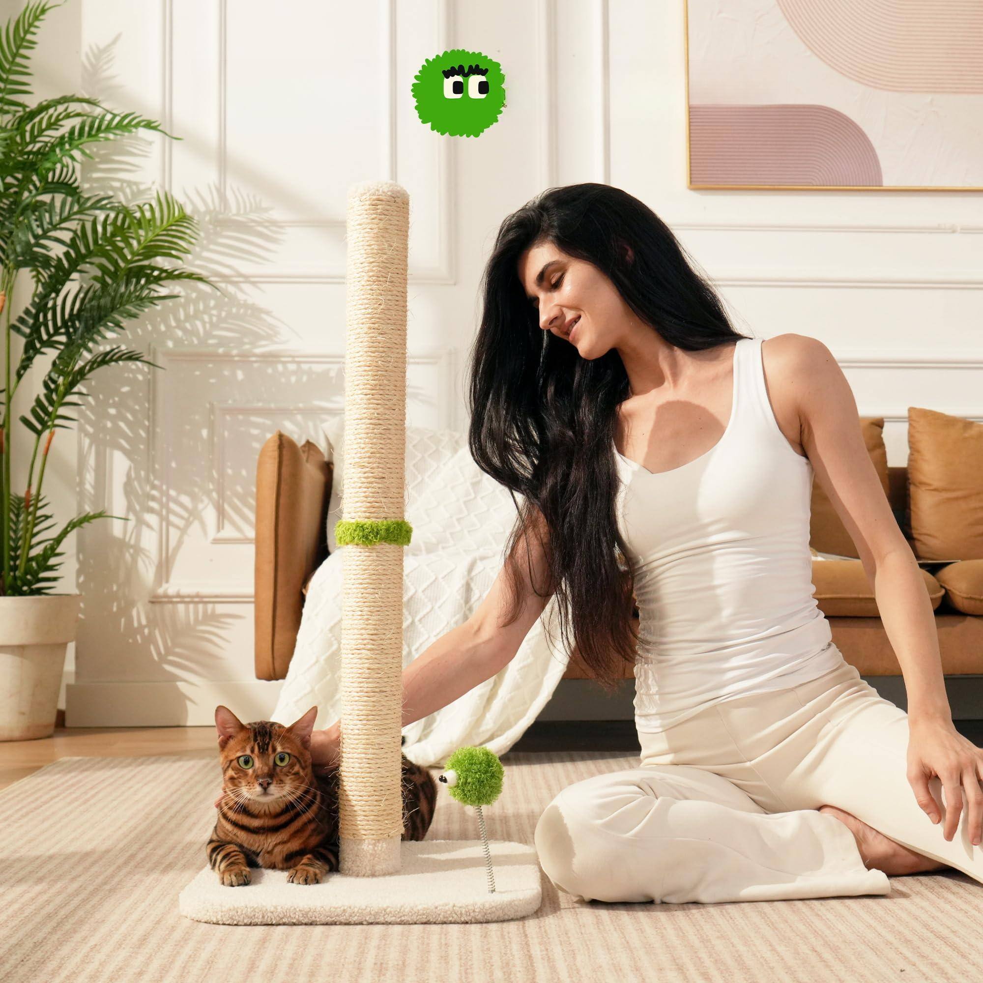 Hirose Alice 34 Tall Cat Scratcher Featuring Sisal Rope Tree With ...