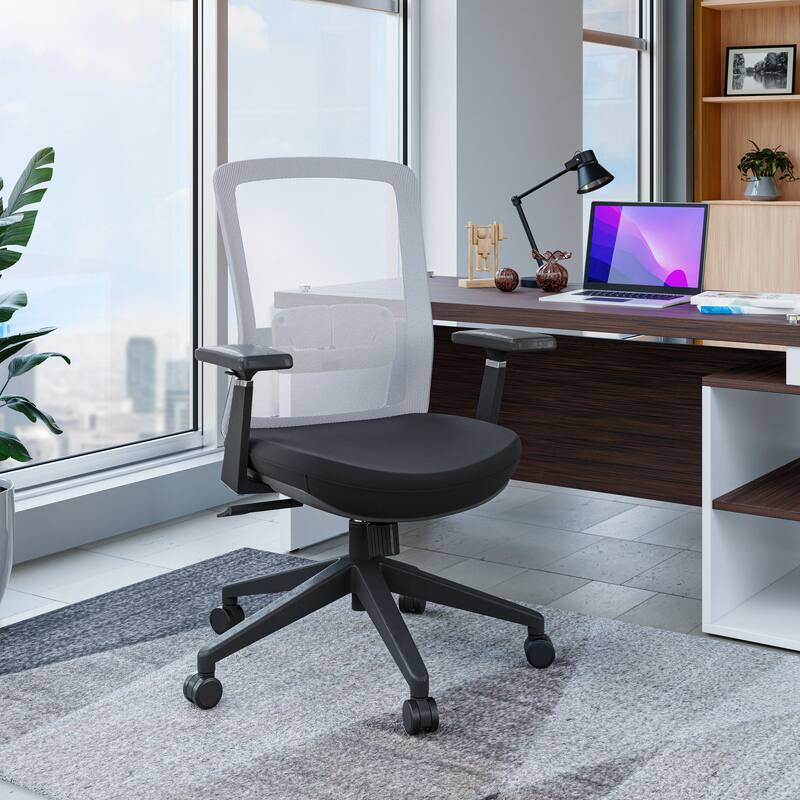 LeisureMod Ingram Mesh Office Desk Chair with Lumbar Support ...