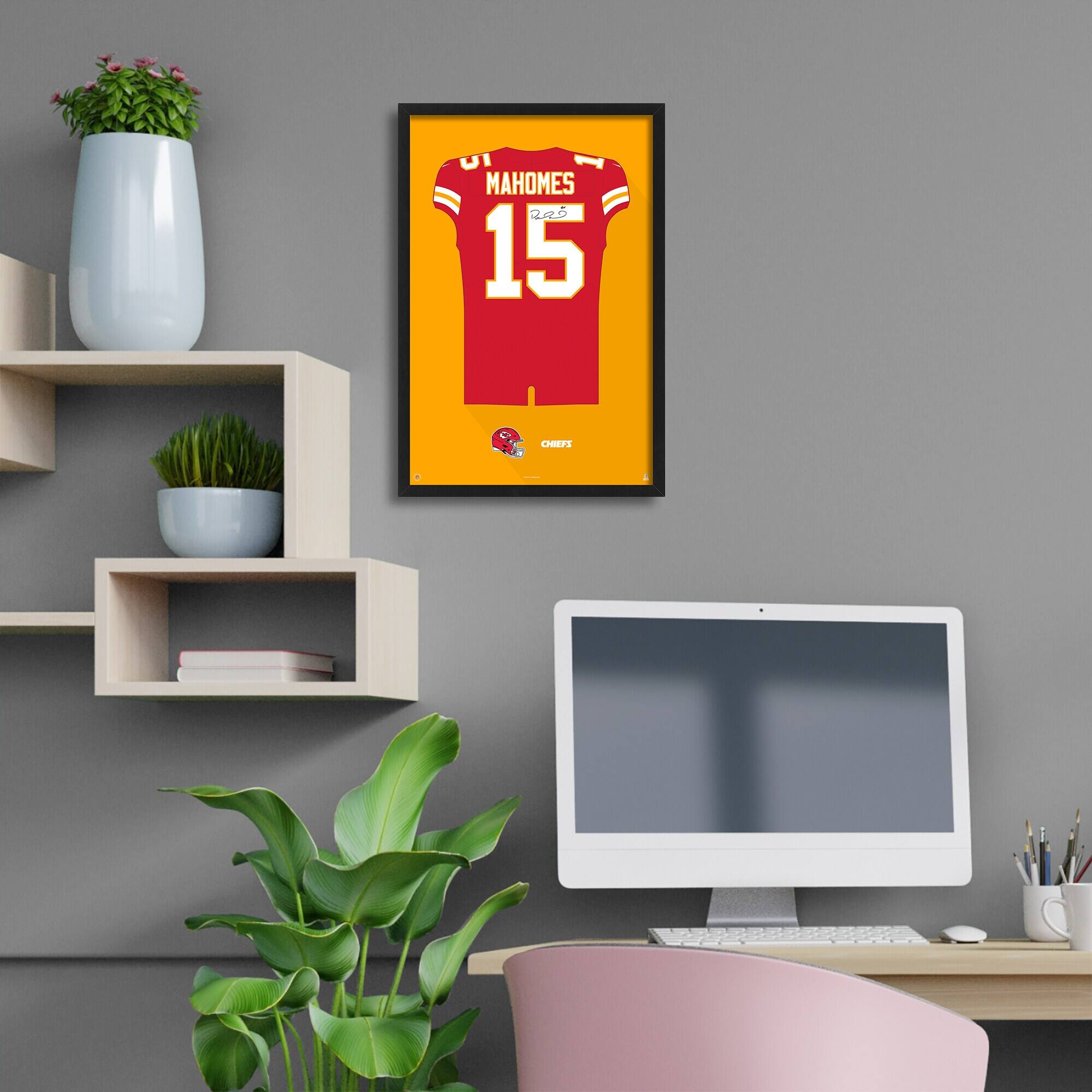 Sporticulture Patrick Mahomes Kansas City Chiefs Home Jersey Framed Art ...